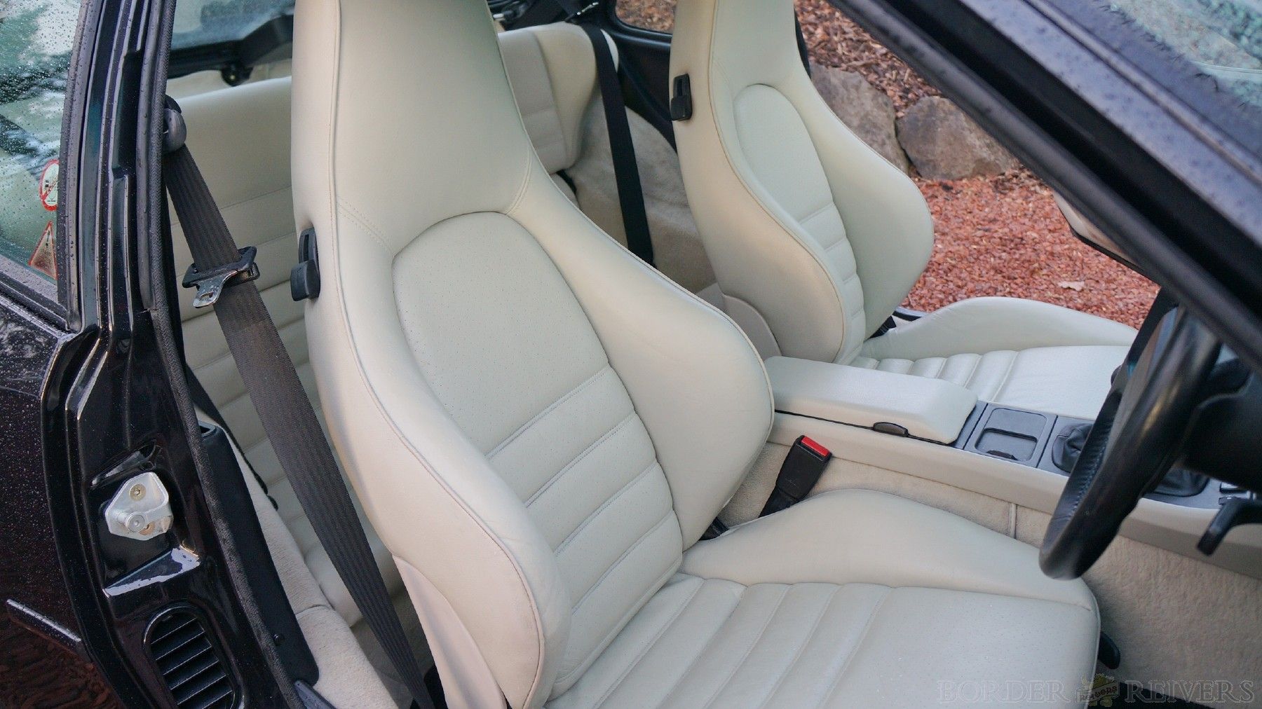 Here's What You Need To Know Before Purchasing A Porsche 944