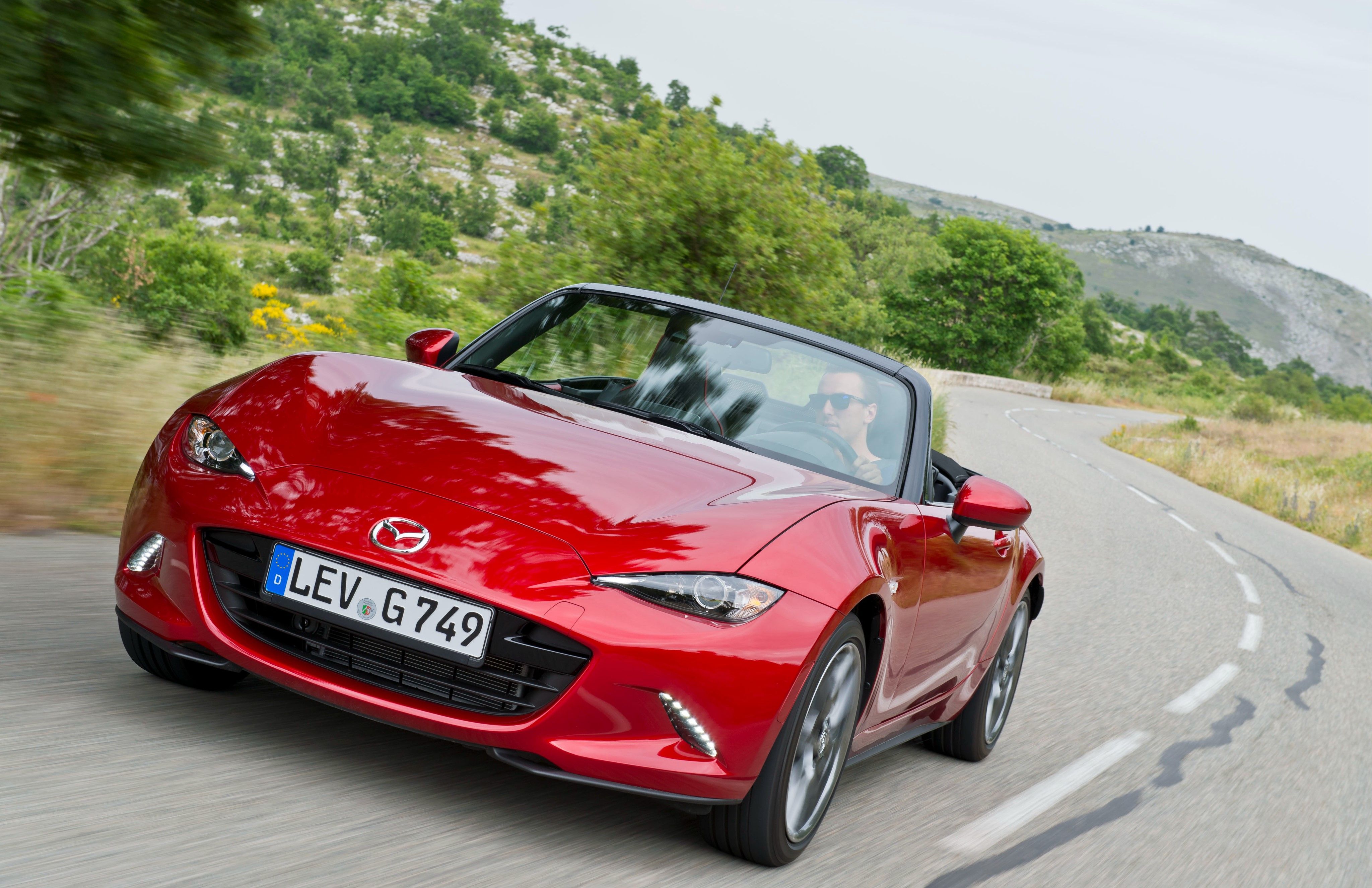 The Best New Sports Cars For Learning To Drive Like a Pro