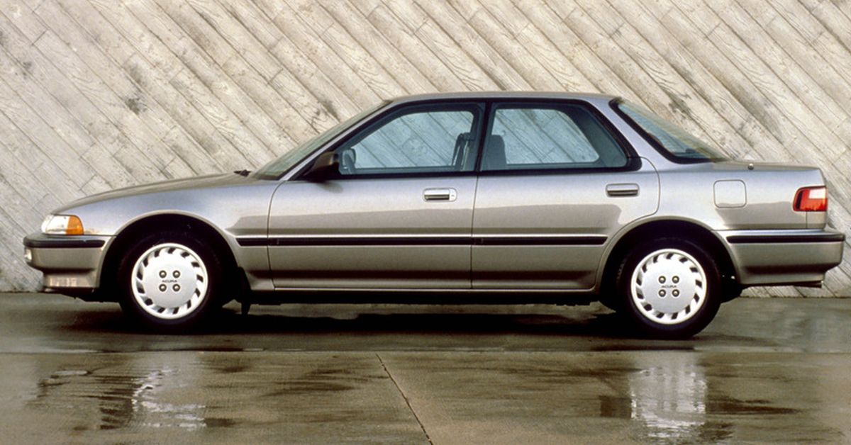 A Look Back At The 1990 Acura Integra