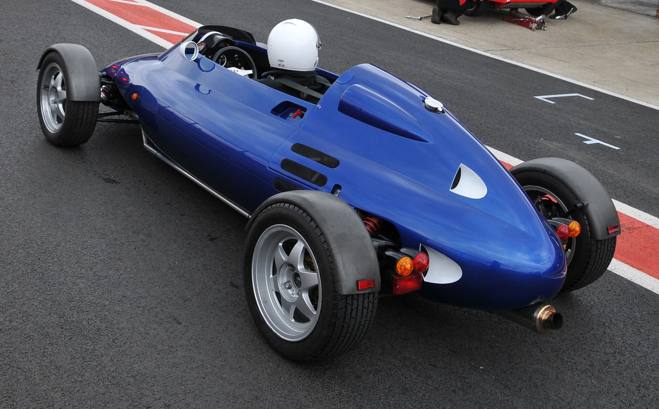 You Probably Forgot These Cool Sports Cars Existed