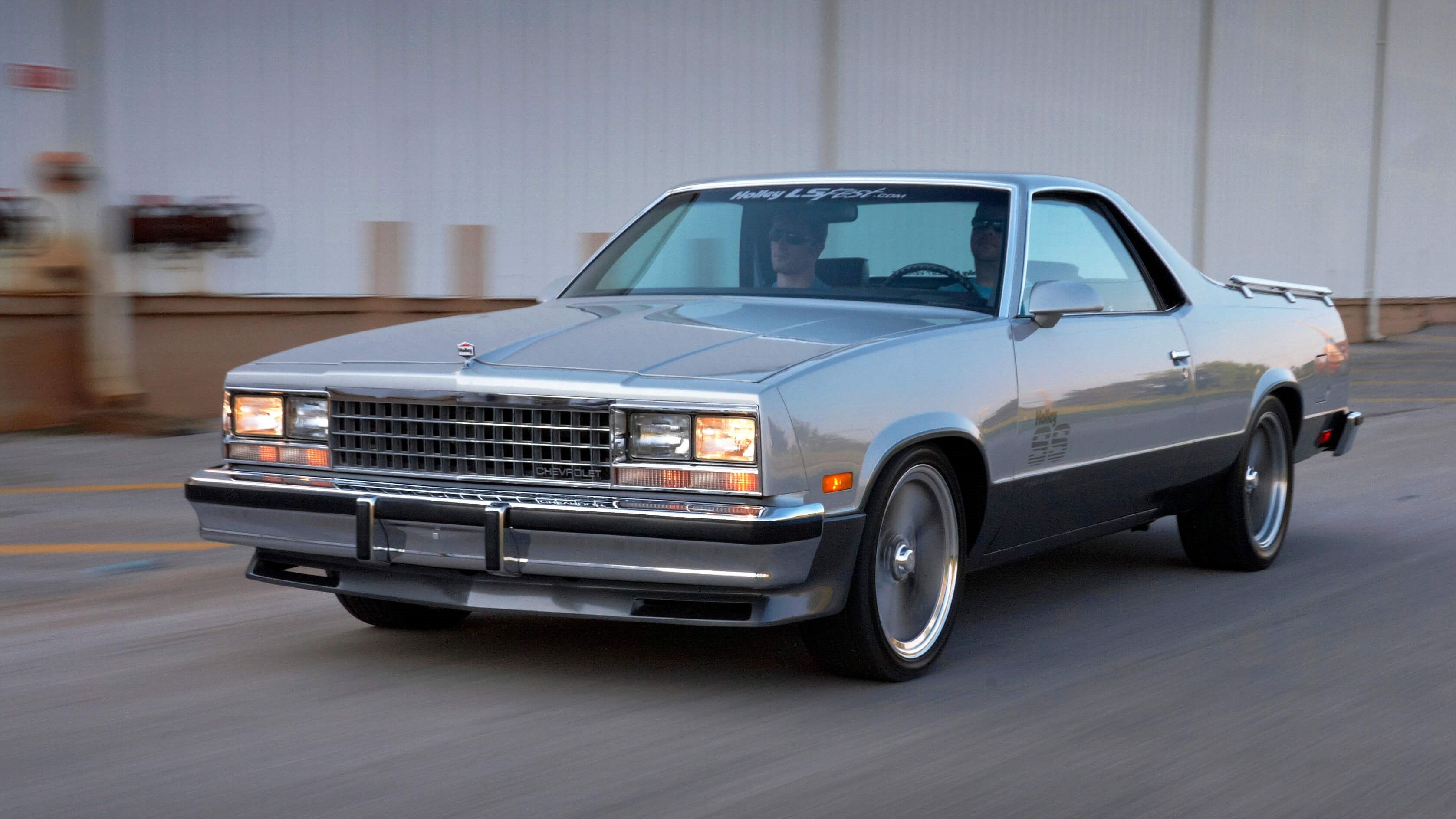 10 Cheap Classic American Cars That Look Incredible Modified