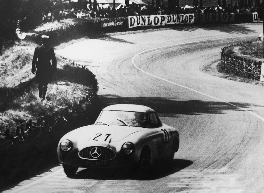 This Is What Made The 1952 Mercedes-Benz 300 SL So Special