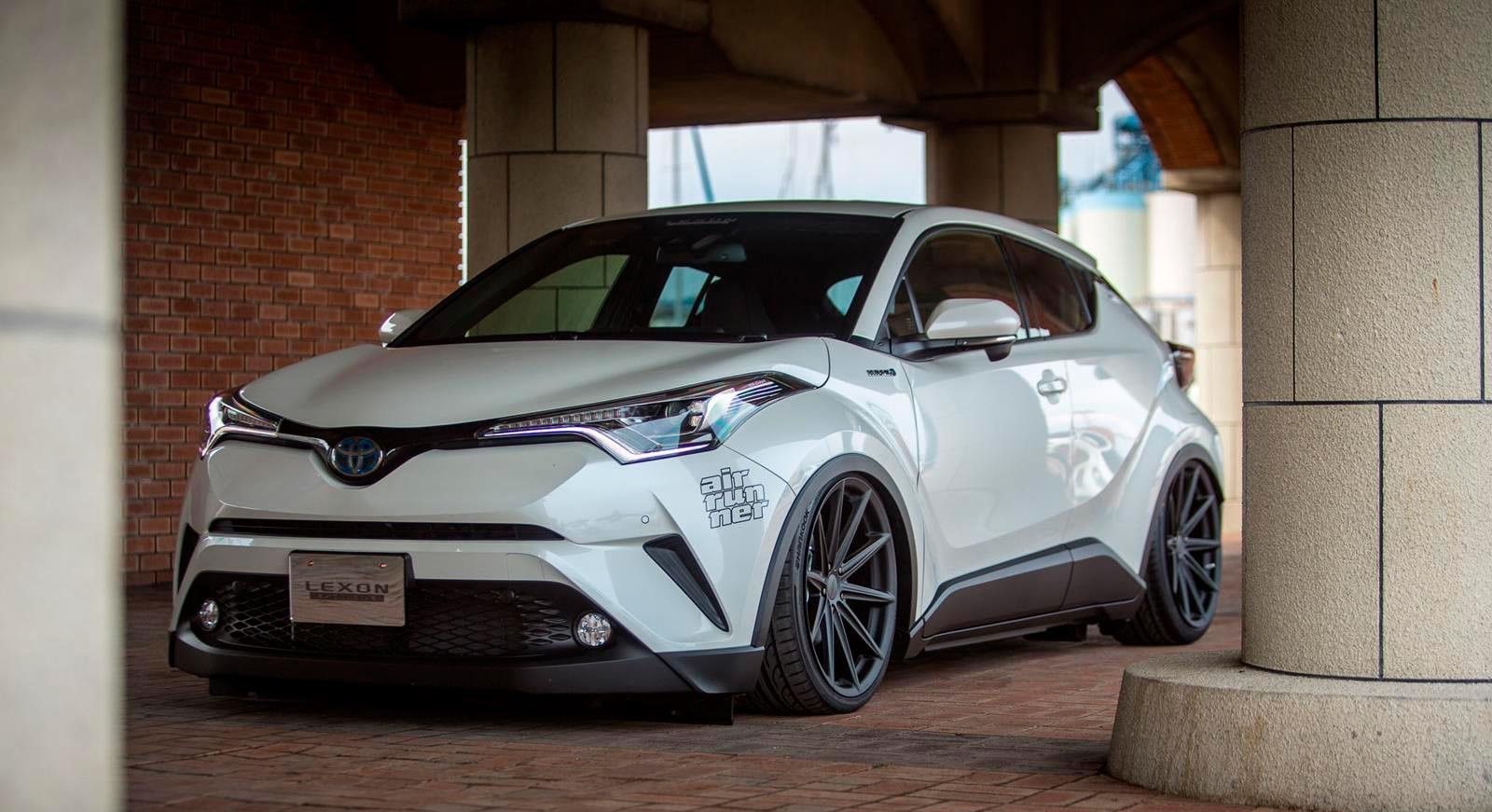 9 Boring SUVs And Crossovers That Look Awesome When Modified