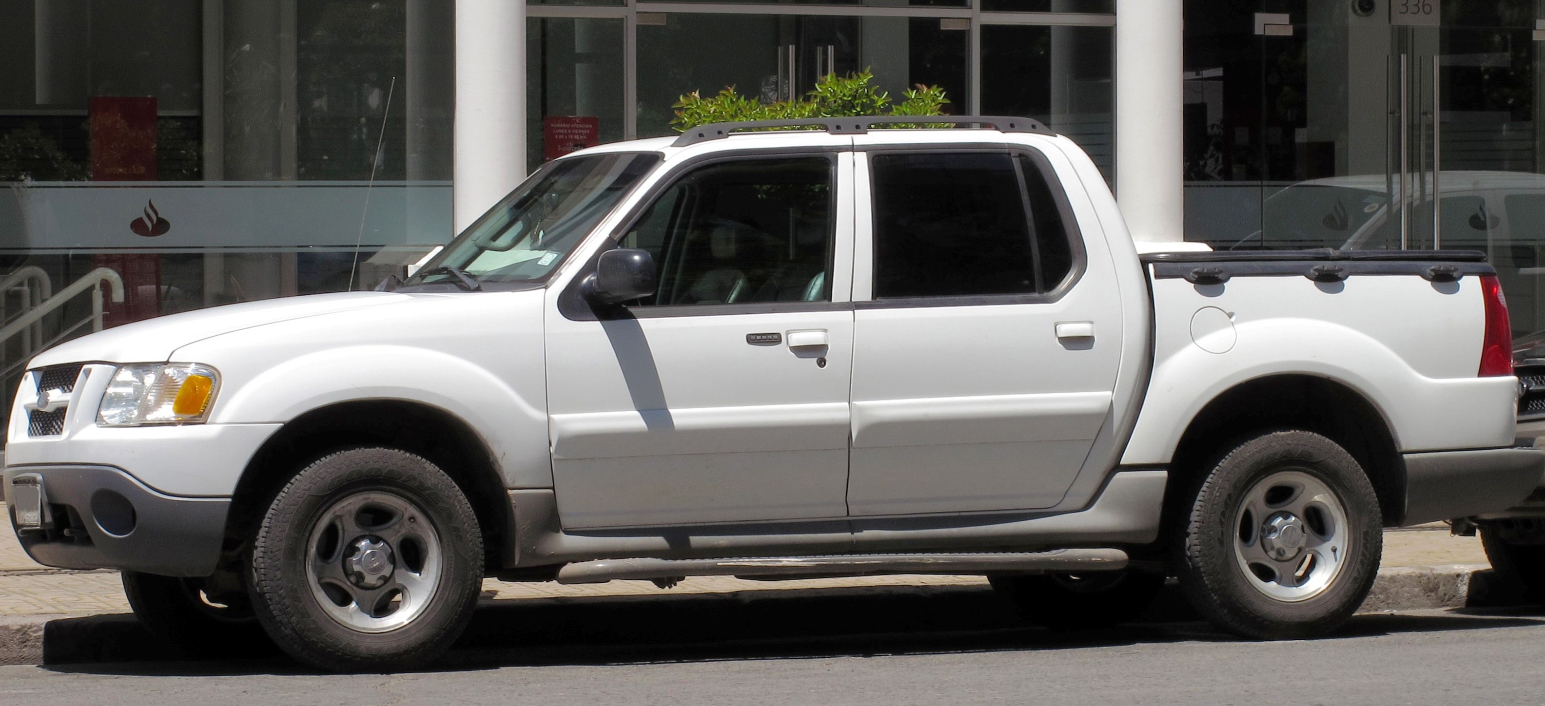Everyone Regrets Buying These Underpowered Pickups