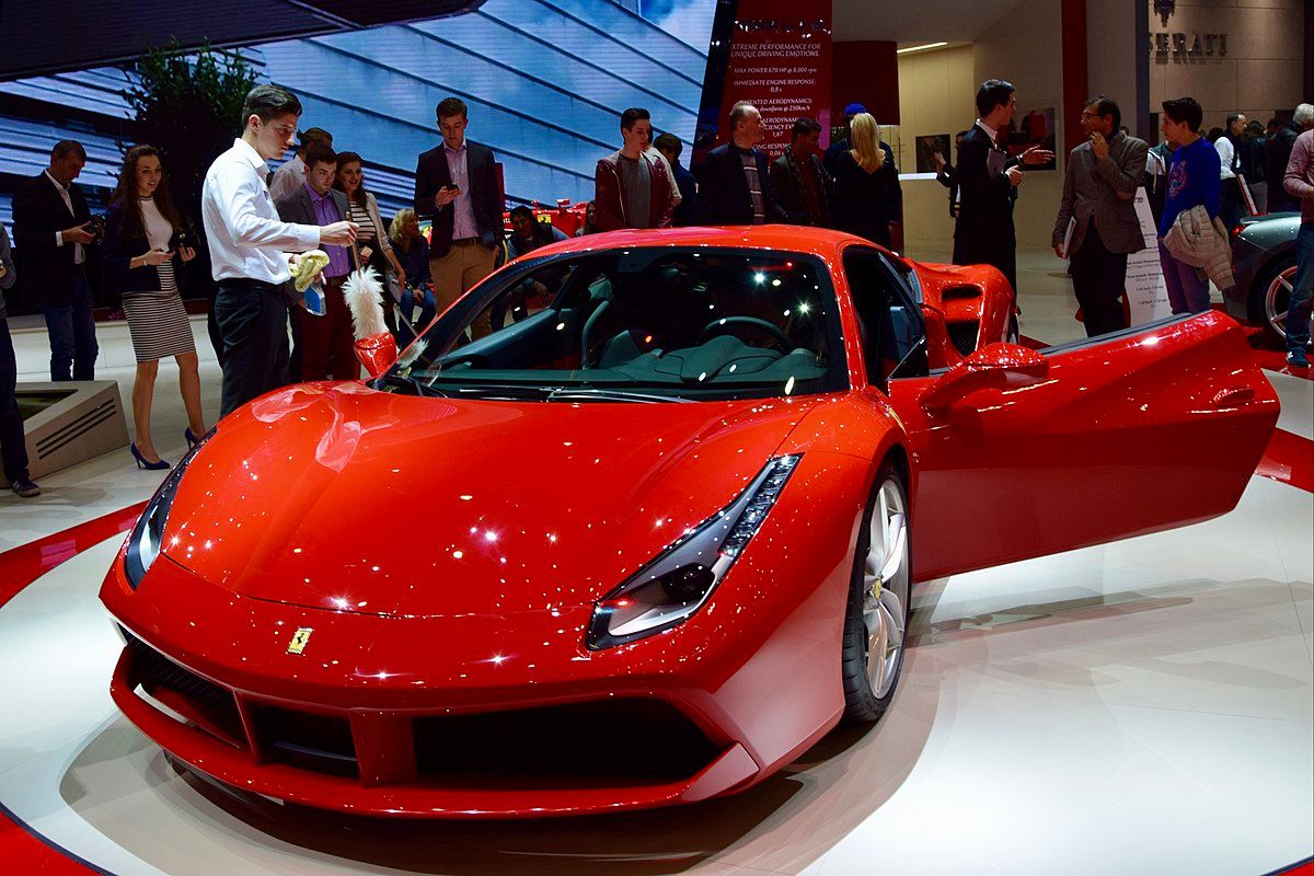 Here's What We Love About The 2015 Ferrari 488 GTB