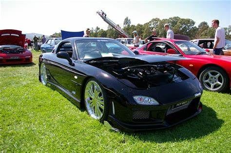 Here's What We Love About Mazda RX7 FD