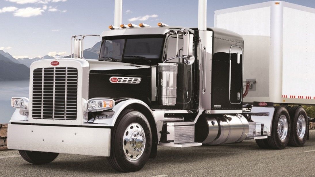Peterbilt Vs Kenworth: The Best American Truck For Truck Drivers