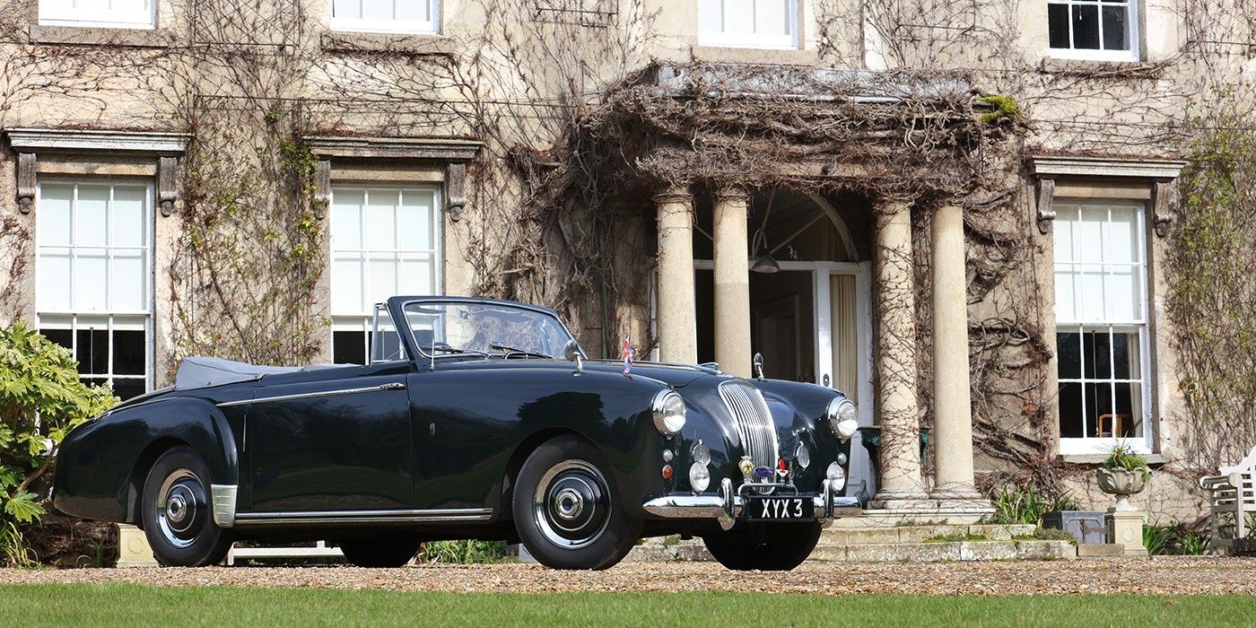 10 Coolest Cars Owned By The British Royal Family
