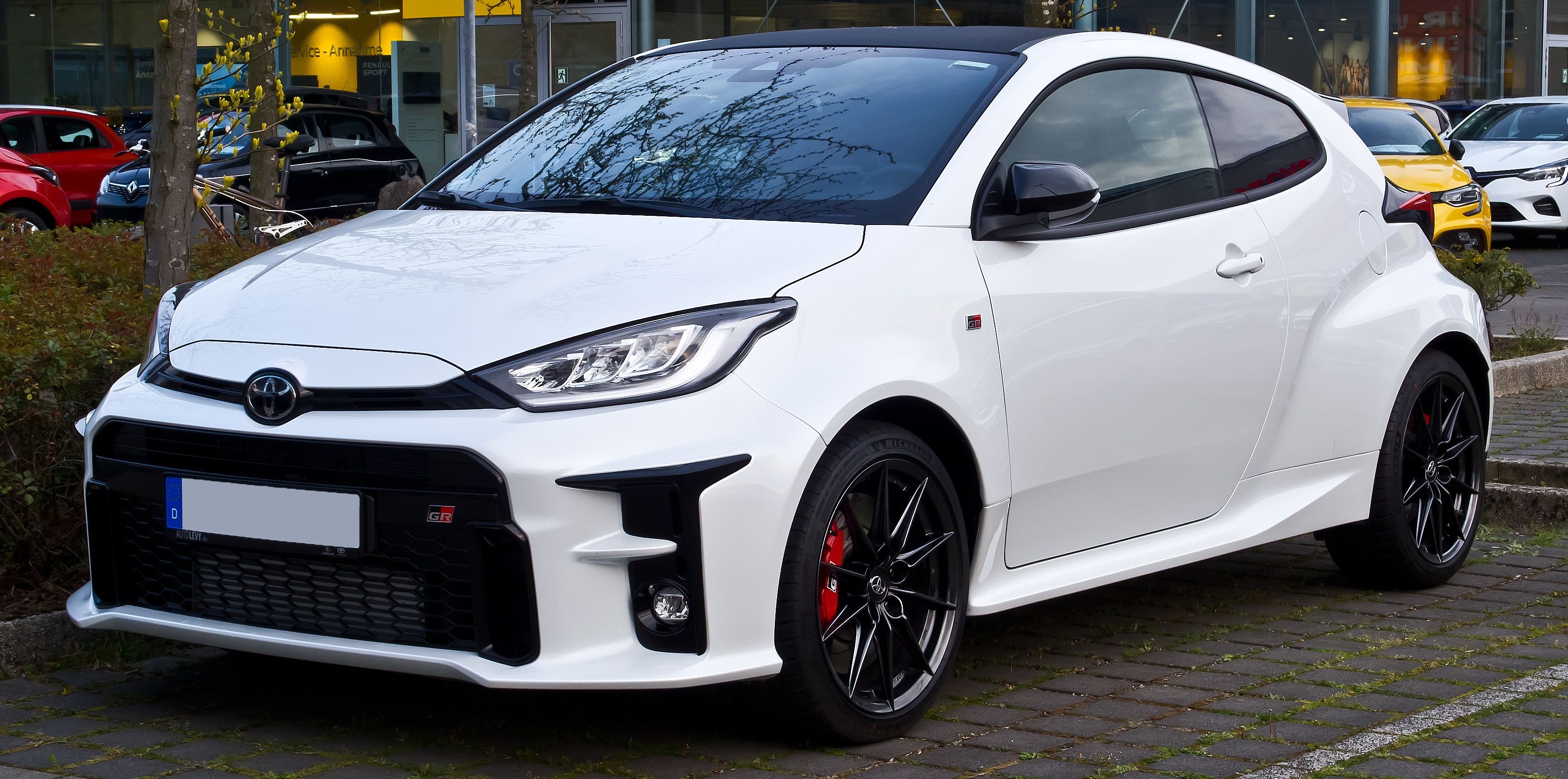 10 Asian Cars That Can Put Western Ones To Shame