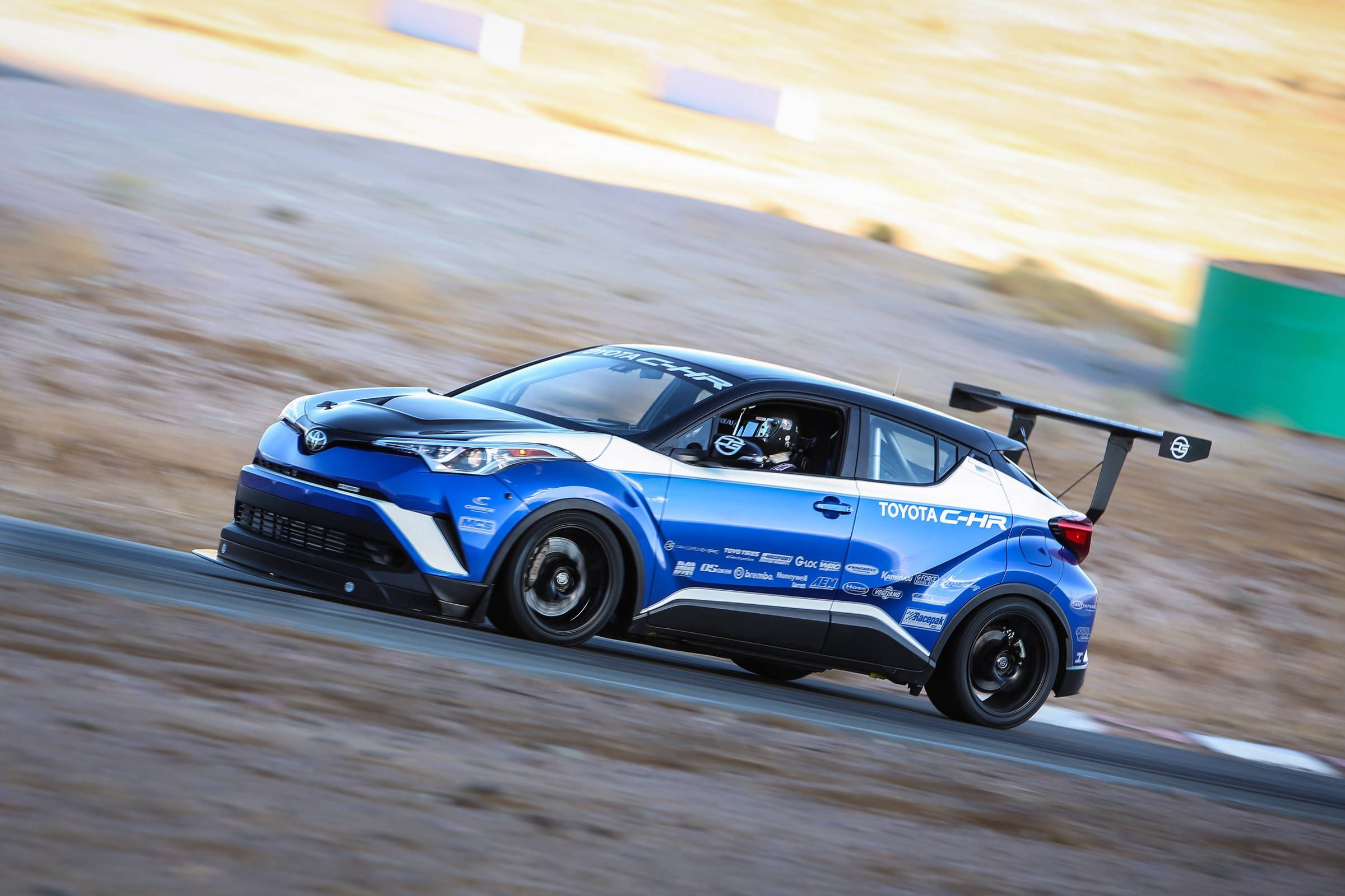 9 Boring SUVs And Crossovers That Look Awesome When Modified