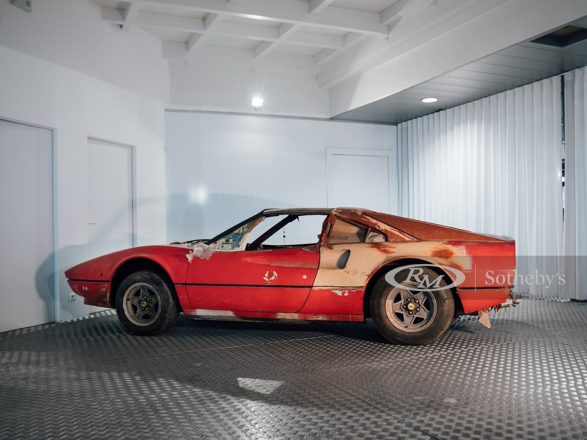 1982 Ferrari 308 GTSi Is A Truly Special Barn Find