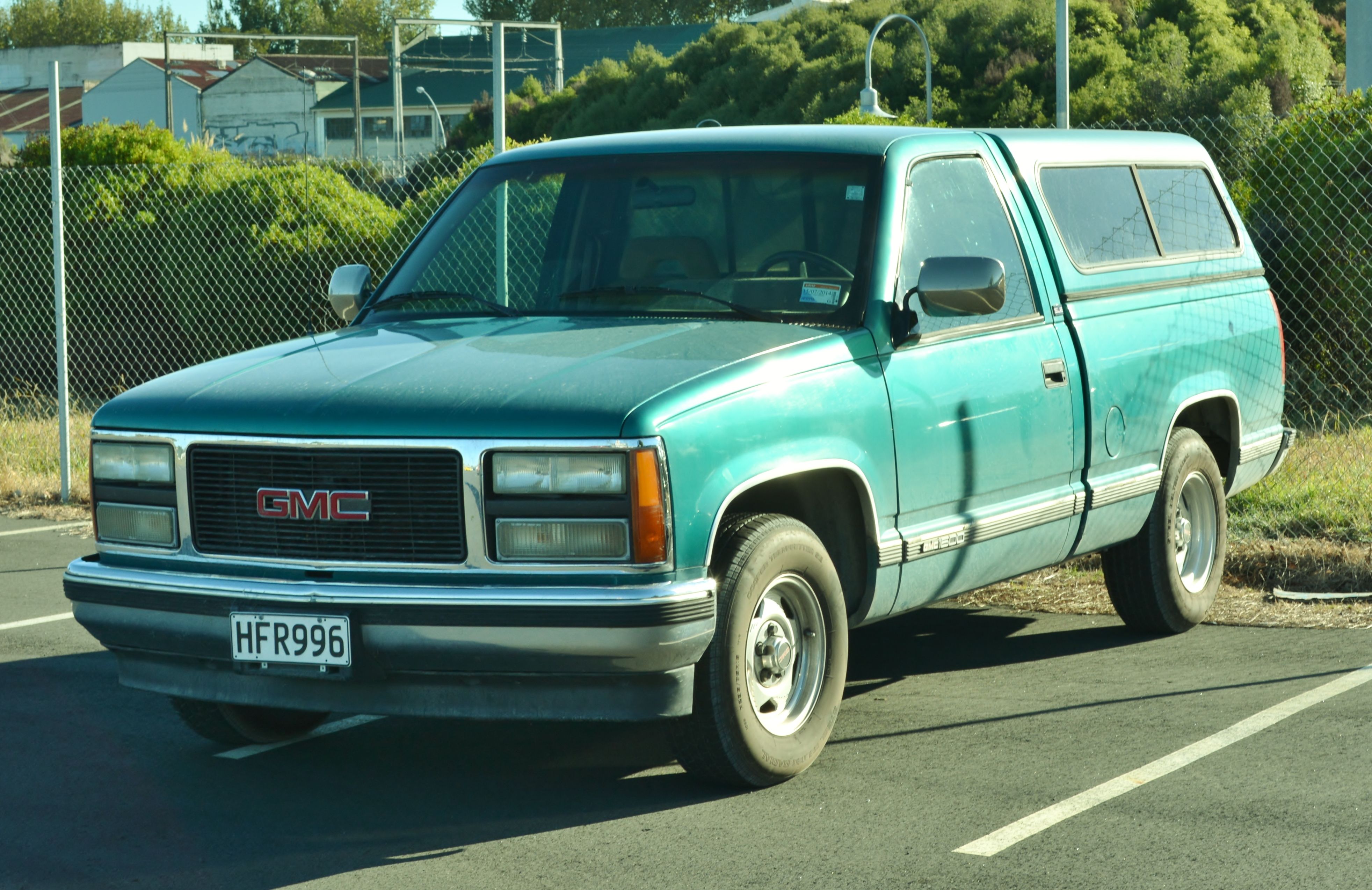 8 Most Unreliable 4x4s Of The '90s (2 That Are Built Like Tanks)