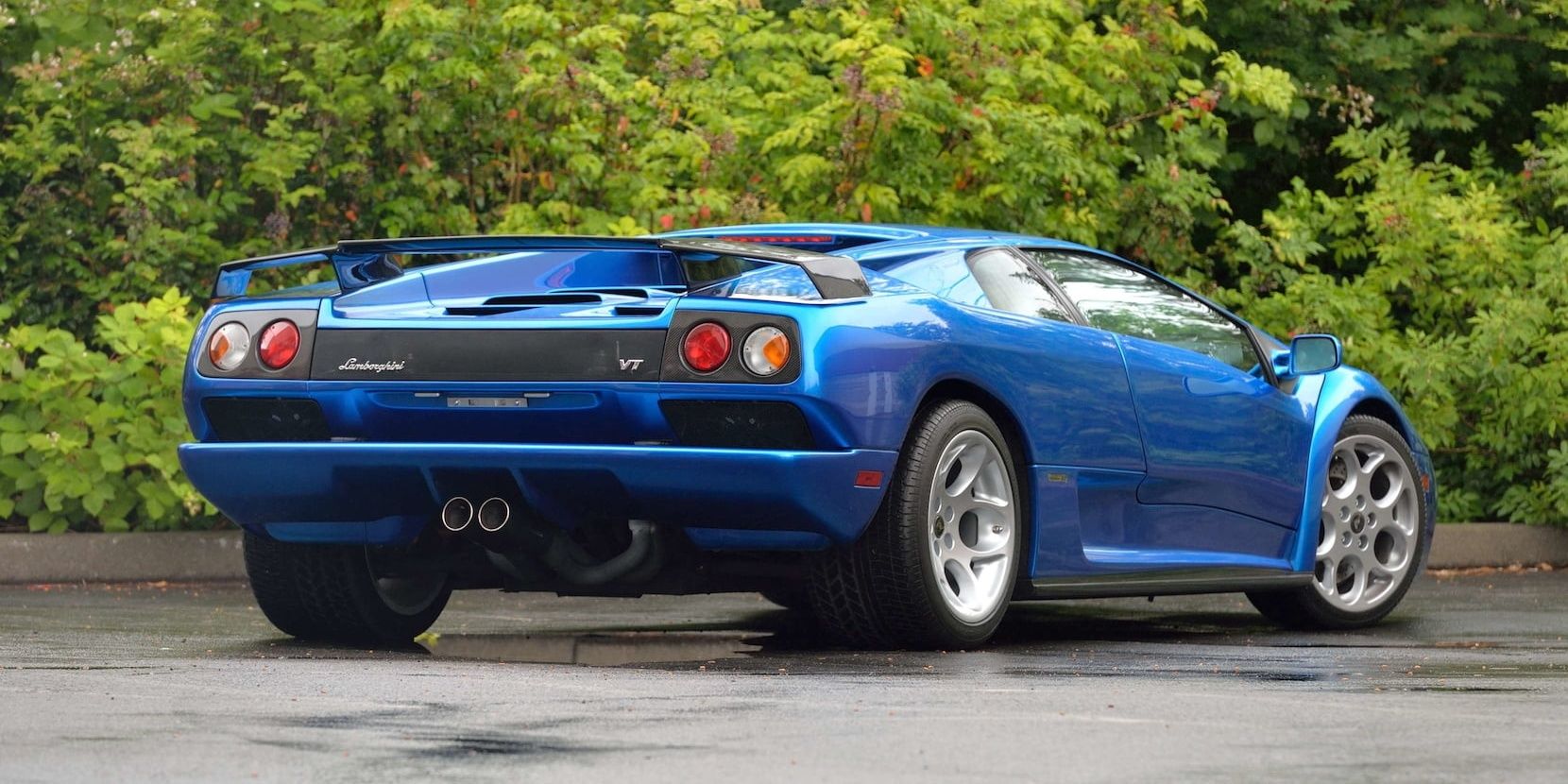 10 Things We Love About The Lamborghini Diablo