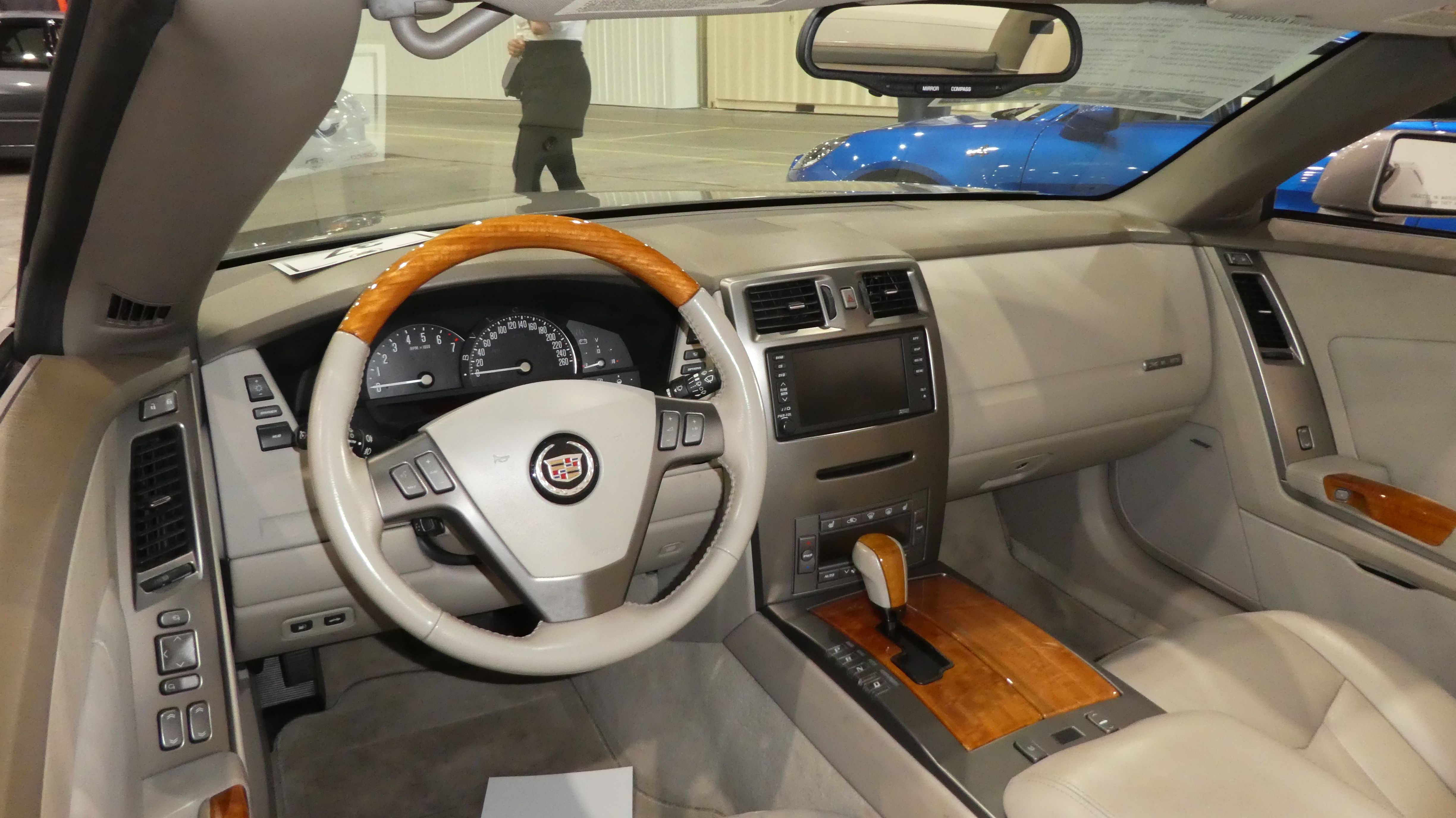 Here's What We Love About The 2004 Cadillac XLR