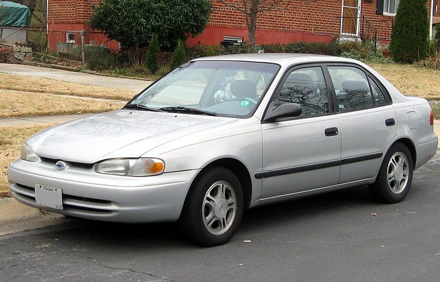 Check Out These Cheap First Cars For Under $1,000