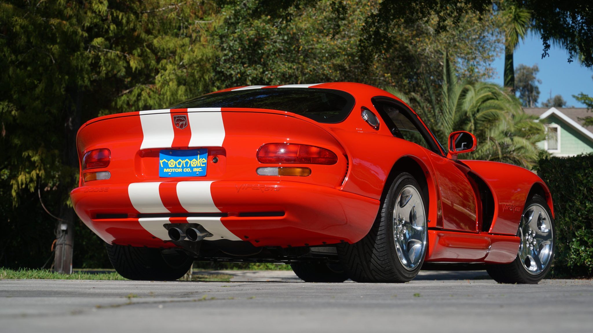 This 2002 Dodge Viper GTS Final Edition Has Only Done 19 Miles