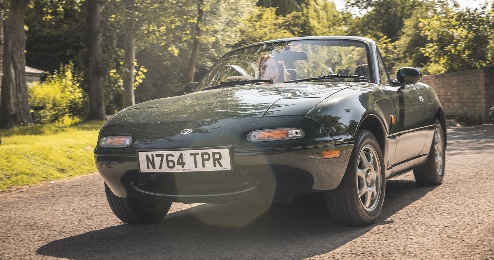 What We Love About The First-Generation Mazda MX-5 Miata