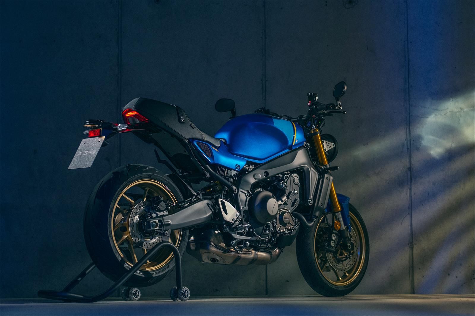 10 Best Retro Motorcycles On The Market
