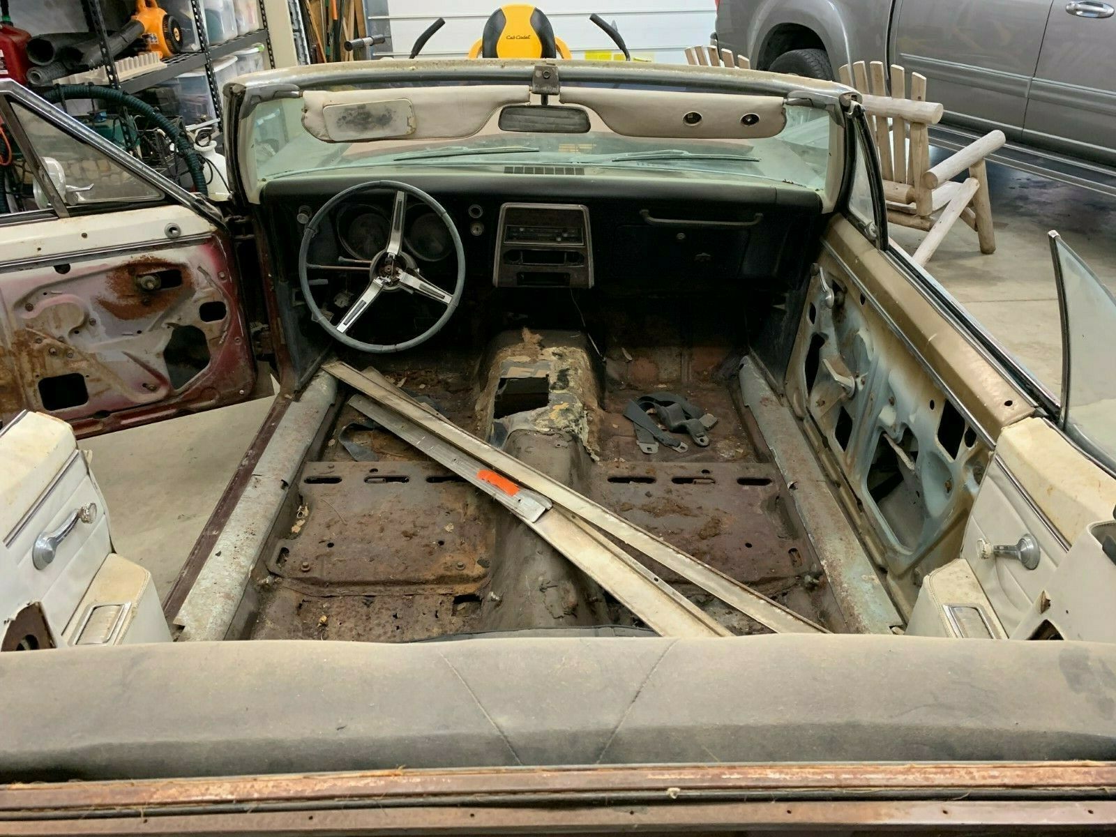 Barn Discovery: Original 1967 Pontiac 400 Firebird Is The Perfect ...