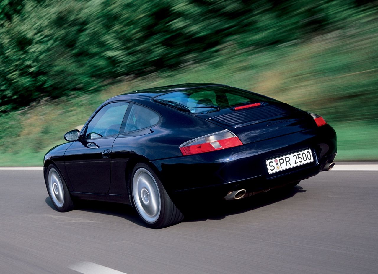 These 2000s Sports Cars Make The Best Daily Drivers