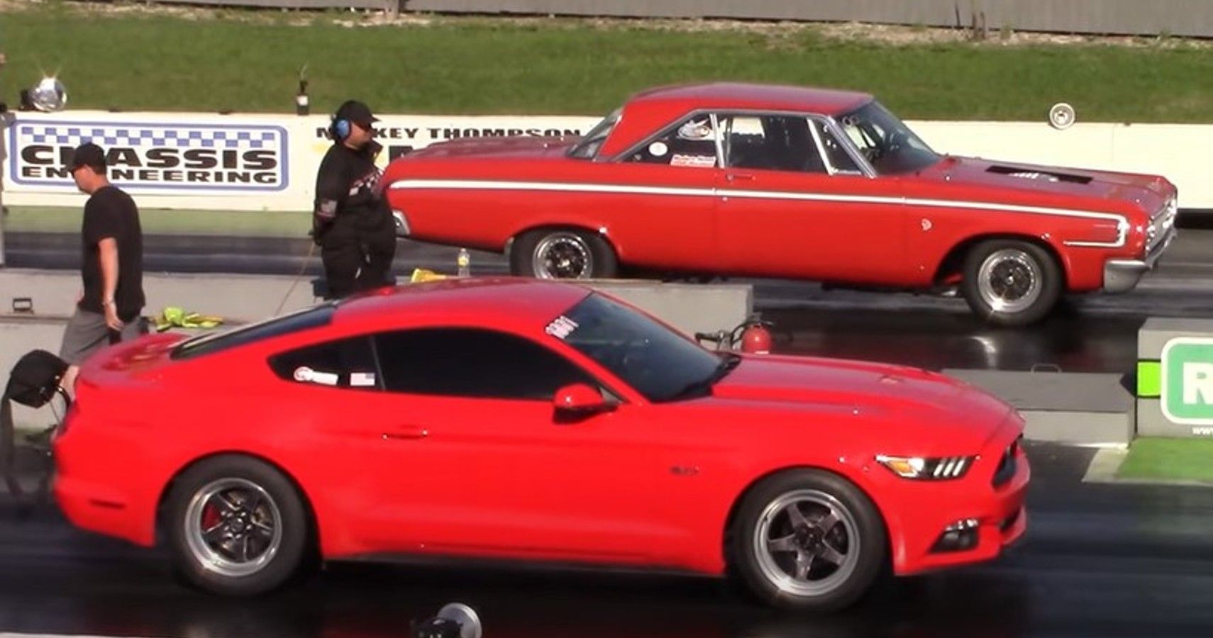 Modern Muscle Cars Got Nothing On This Hellcat-Powered 1964 Dodge 440