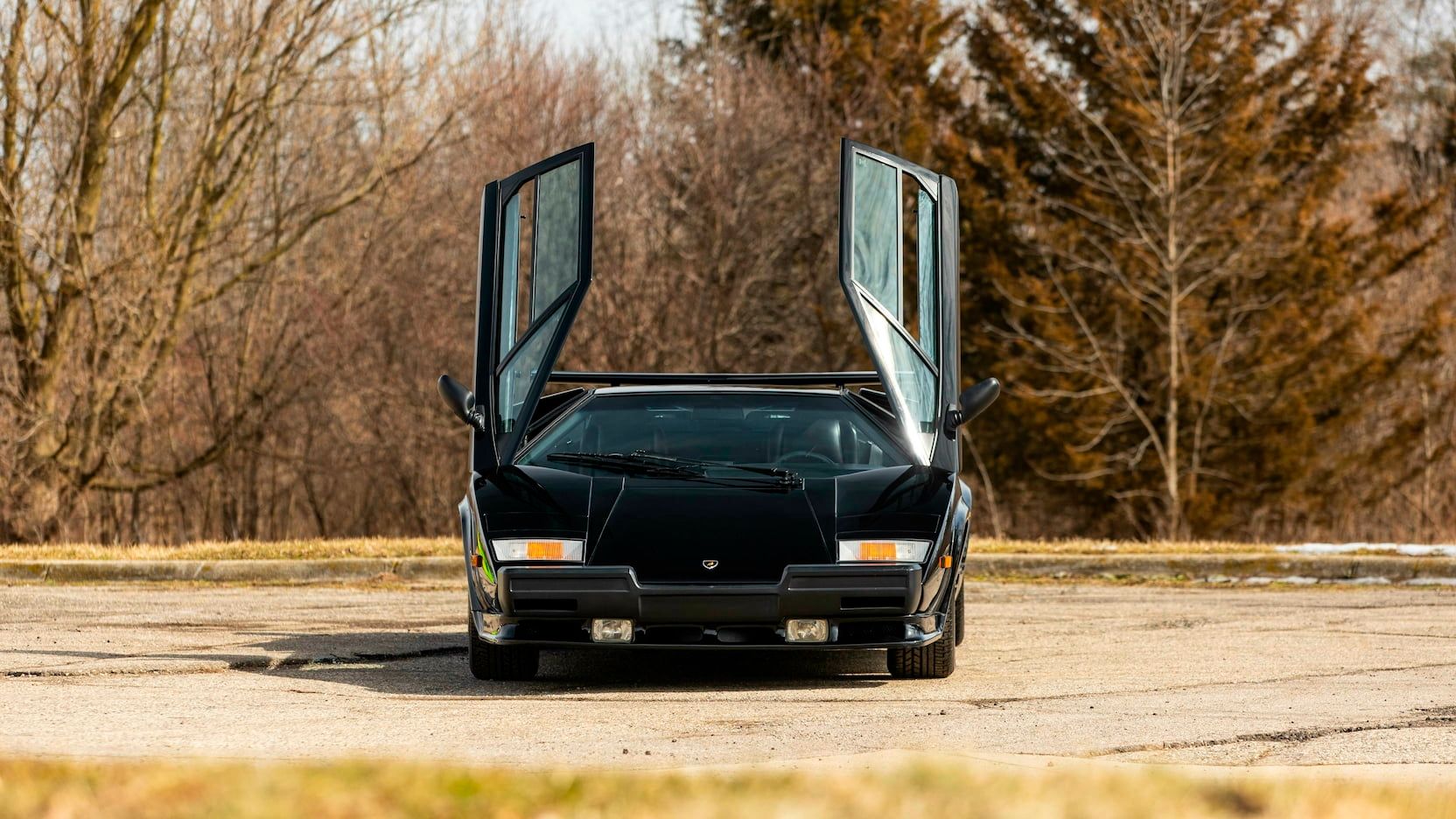 This Is A Stunning Example Of A 1988 Lamborghini Countach LP5000 ...