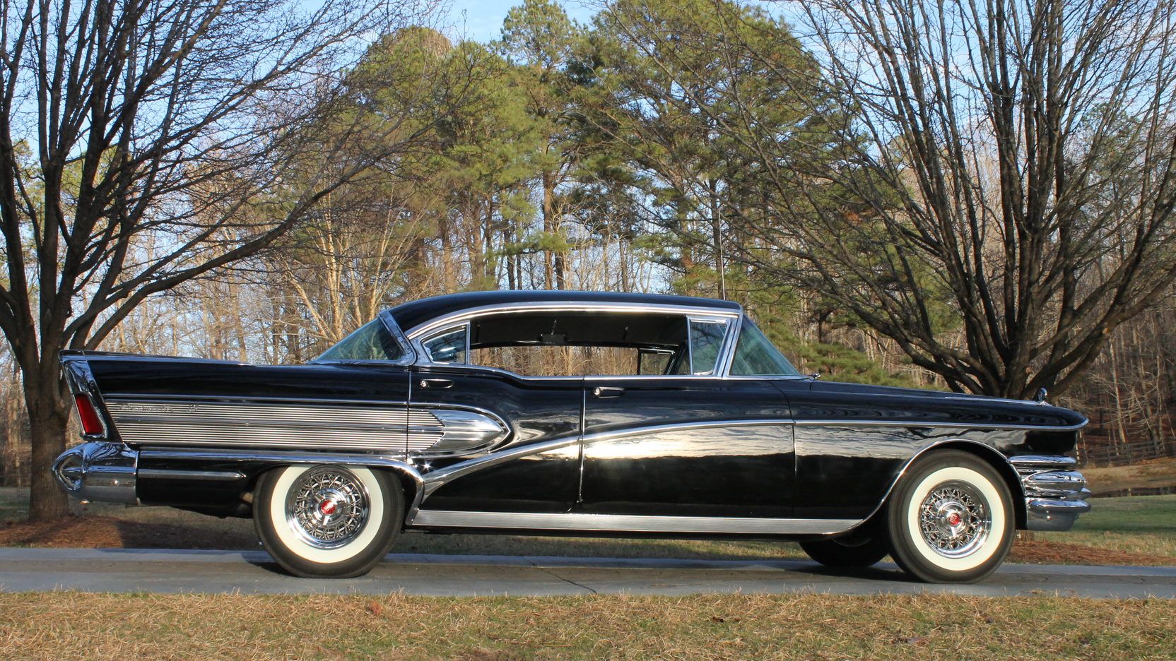 10 Things Gearheads Forgot About The Buick Roadmaster