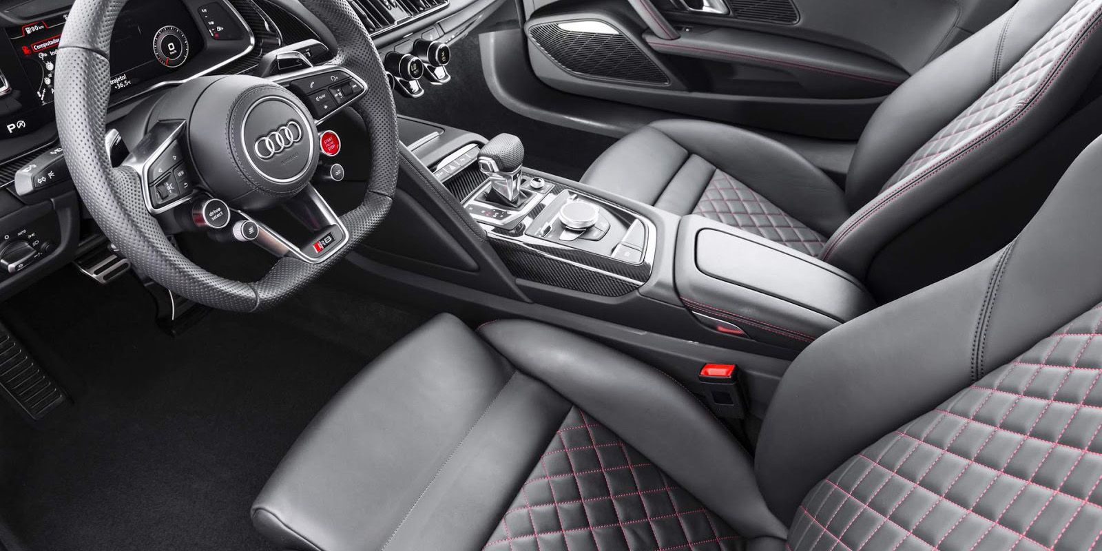 The Best Features Of The 2018 Audi R8