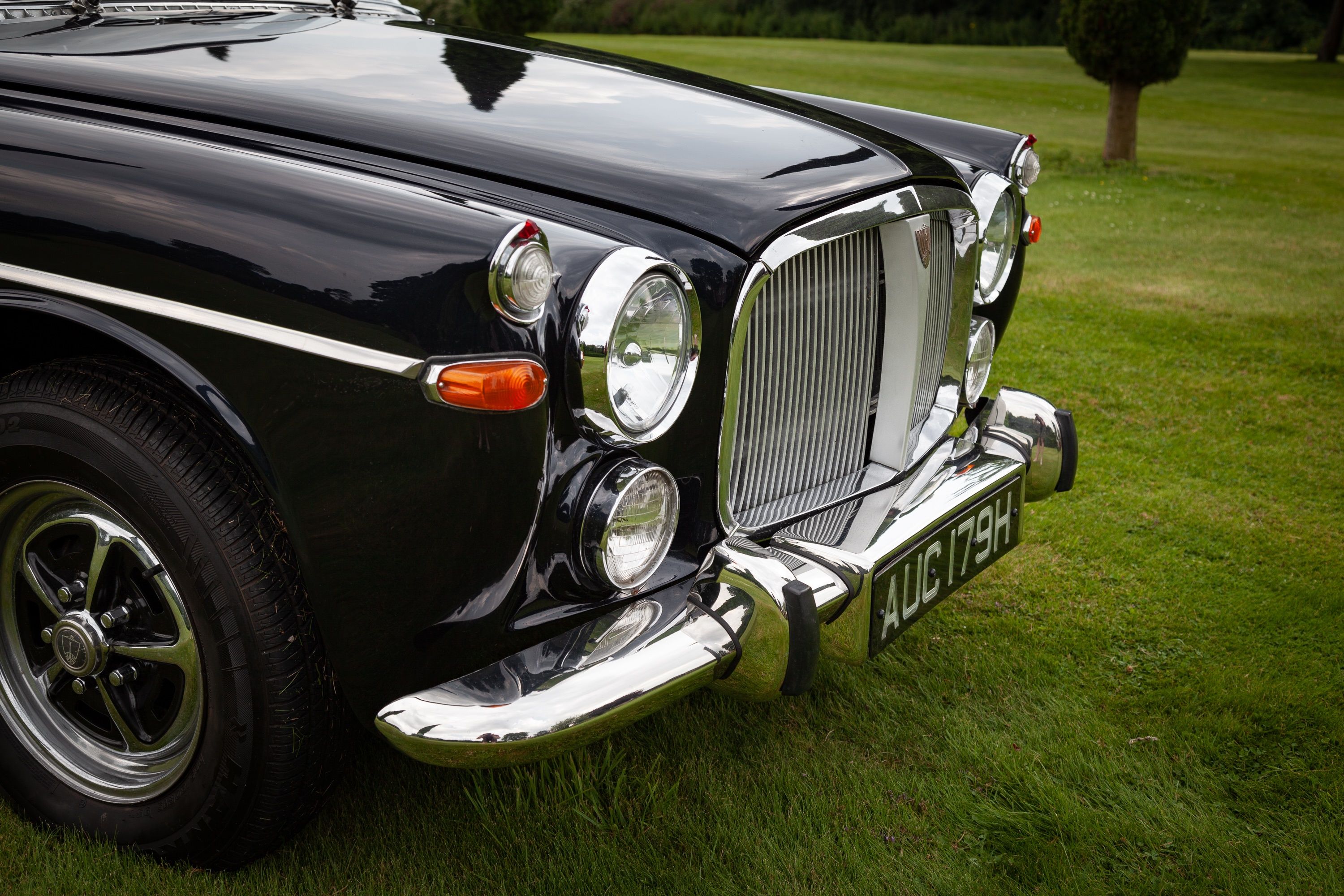 10 Things We Just Learned About The Rover P5B