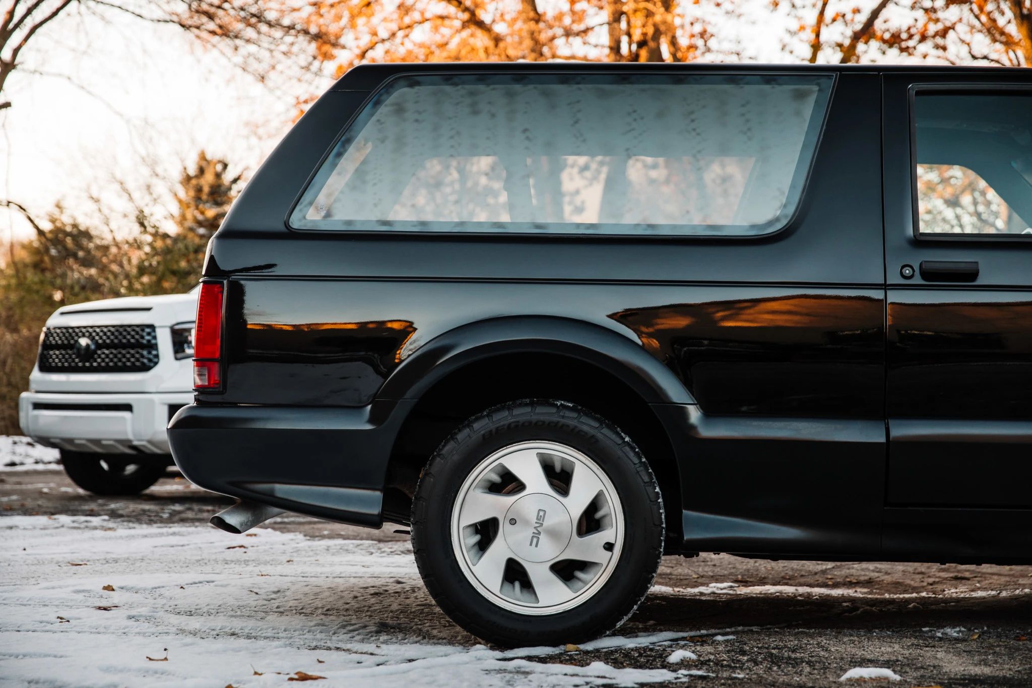 10 Things Gearheads Forgot About The GMC Typhoon And Syclone