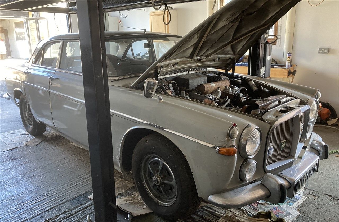 10 Things We Just Learned About The Rover P5B