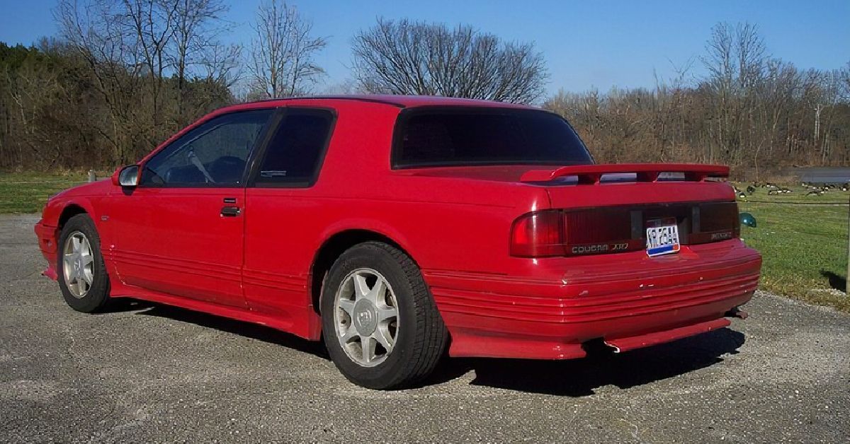 Best Features Of The 1989 Mercury Cougar