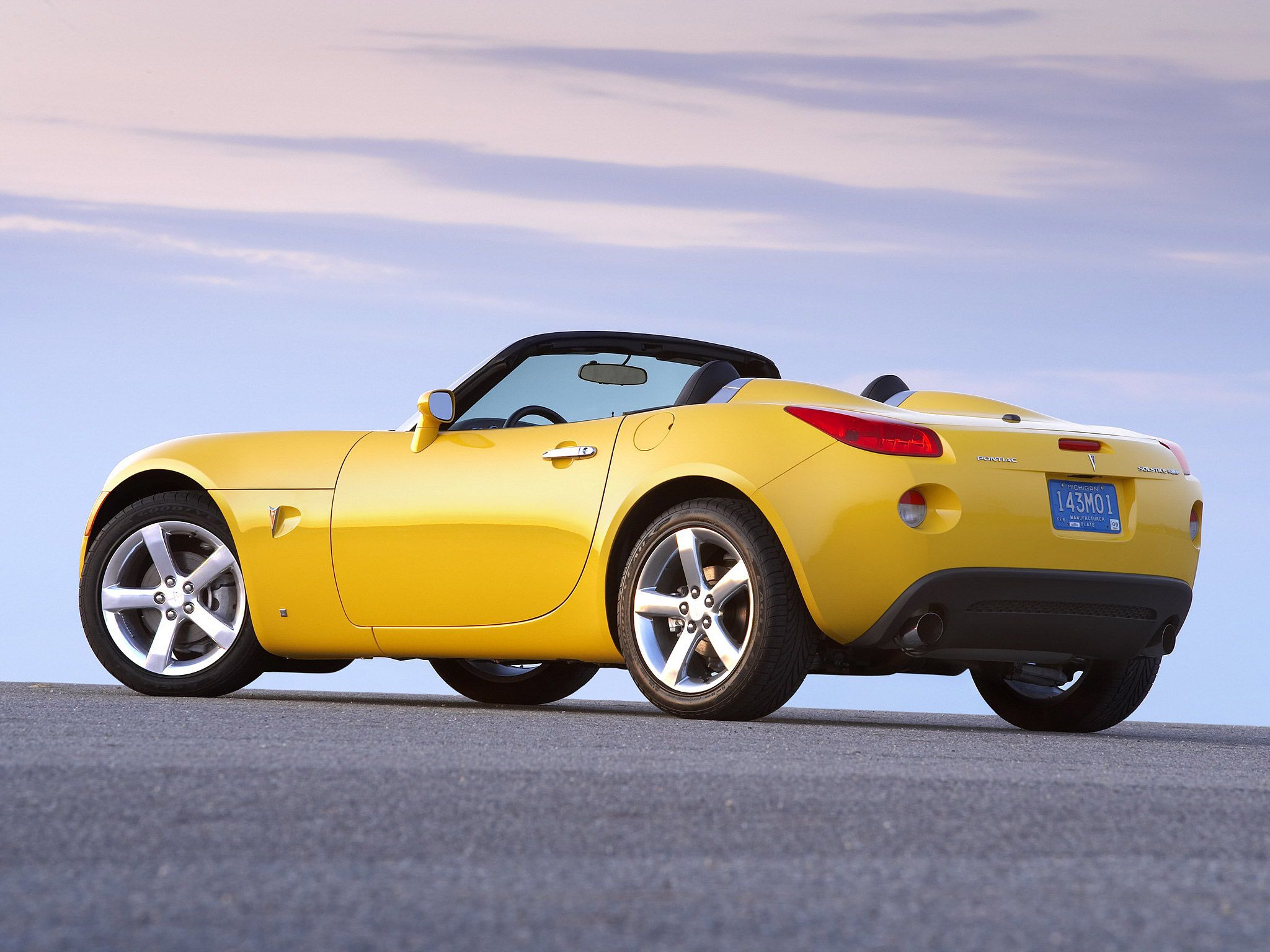 Pontiac Solstice: Costs, Facts, And Figures