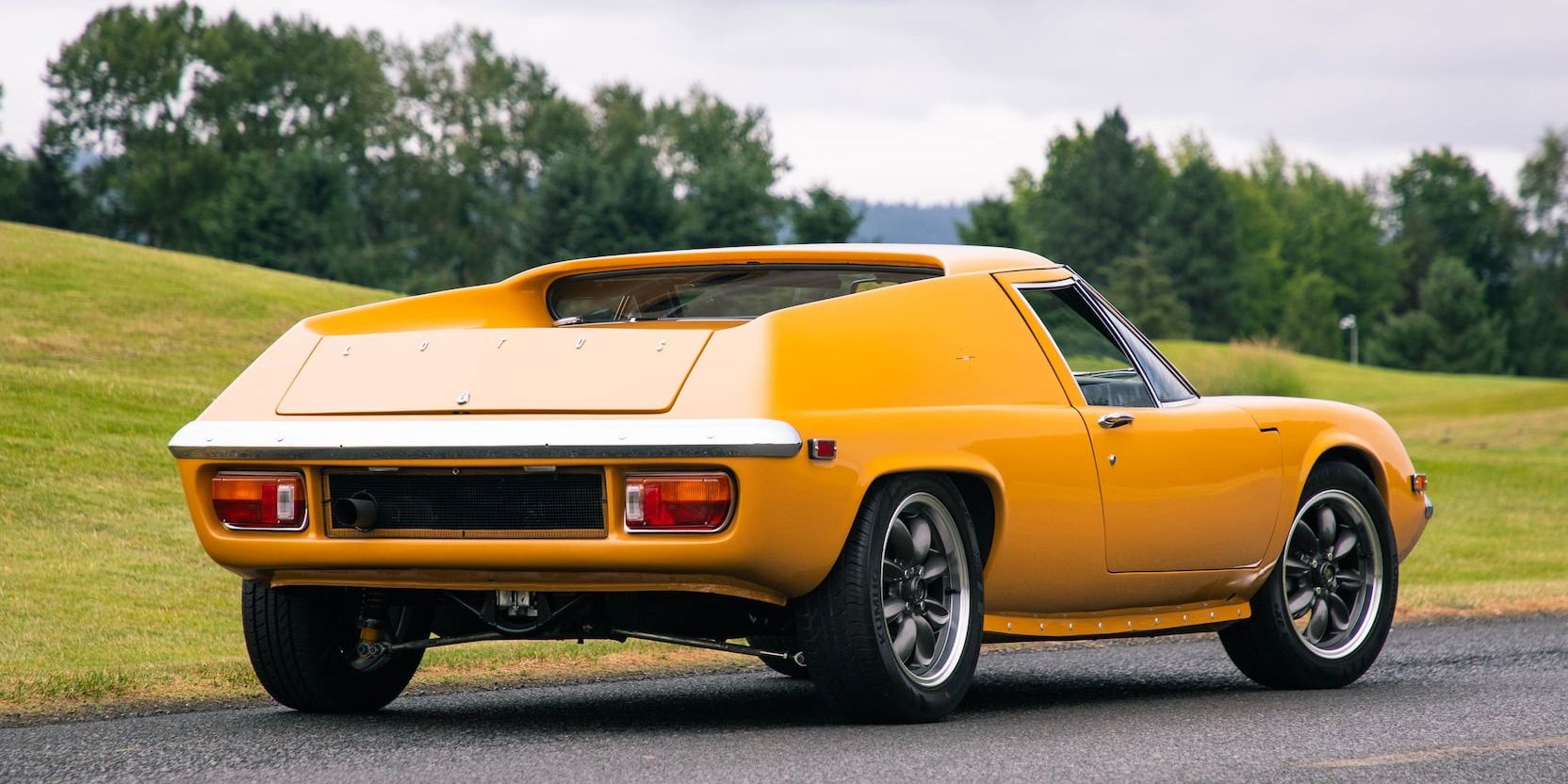 10 Lotus Cars That Are Perfect For Dominating Both The Road And Track