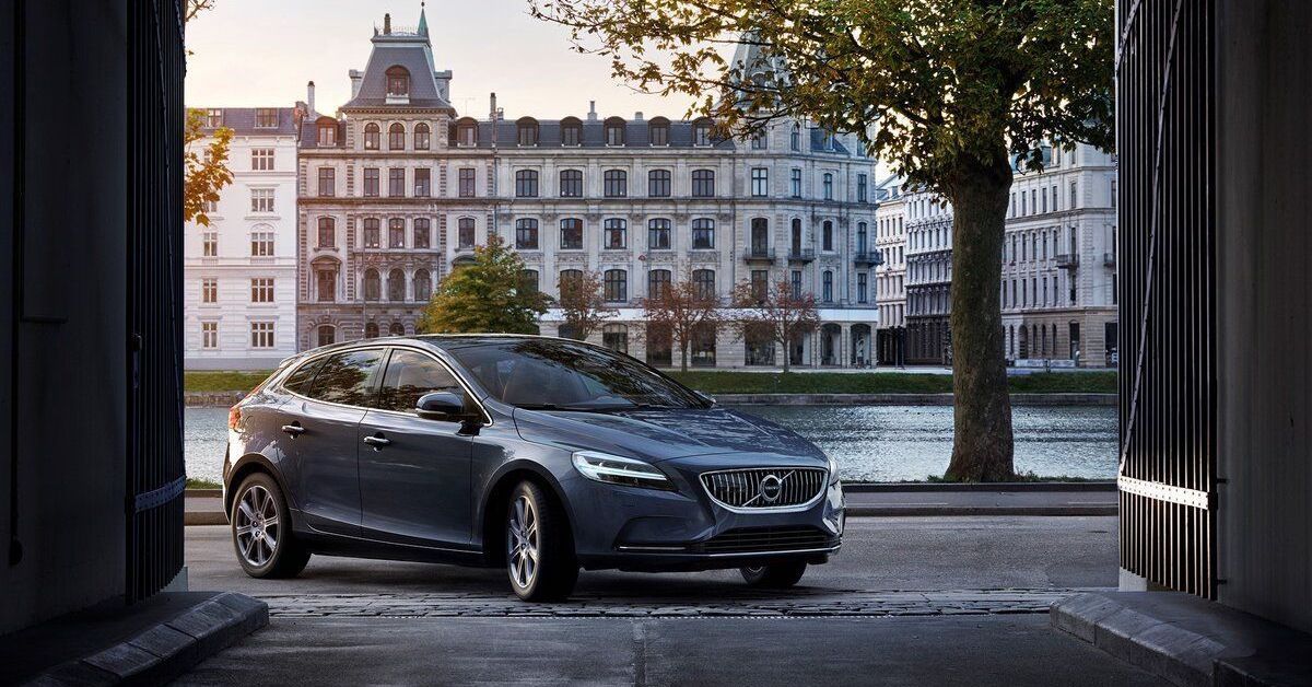 10 Hatchbacks That Have High Maintenance And Repair Costs