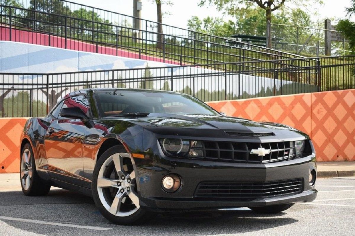 10 Cool V8-Powered Cars You Can Still Buy For Less Than $15,000