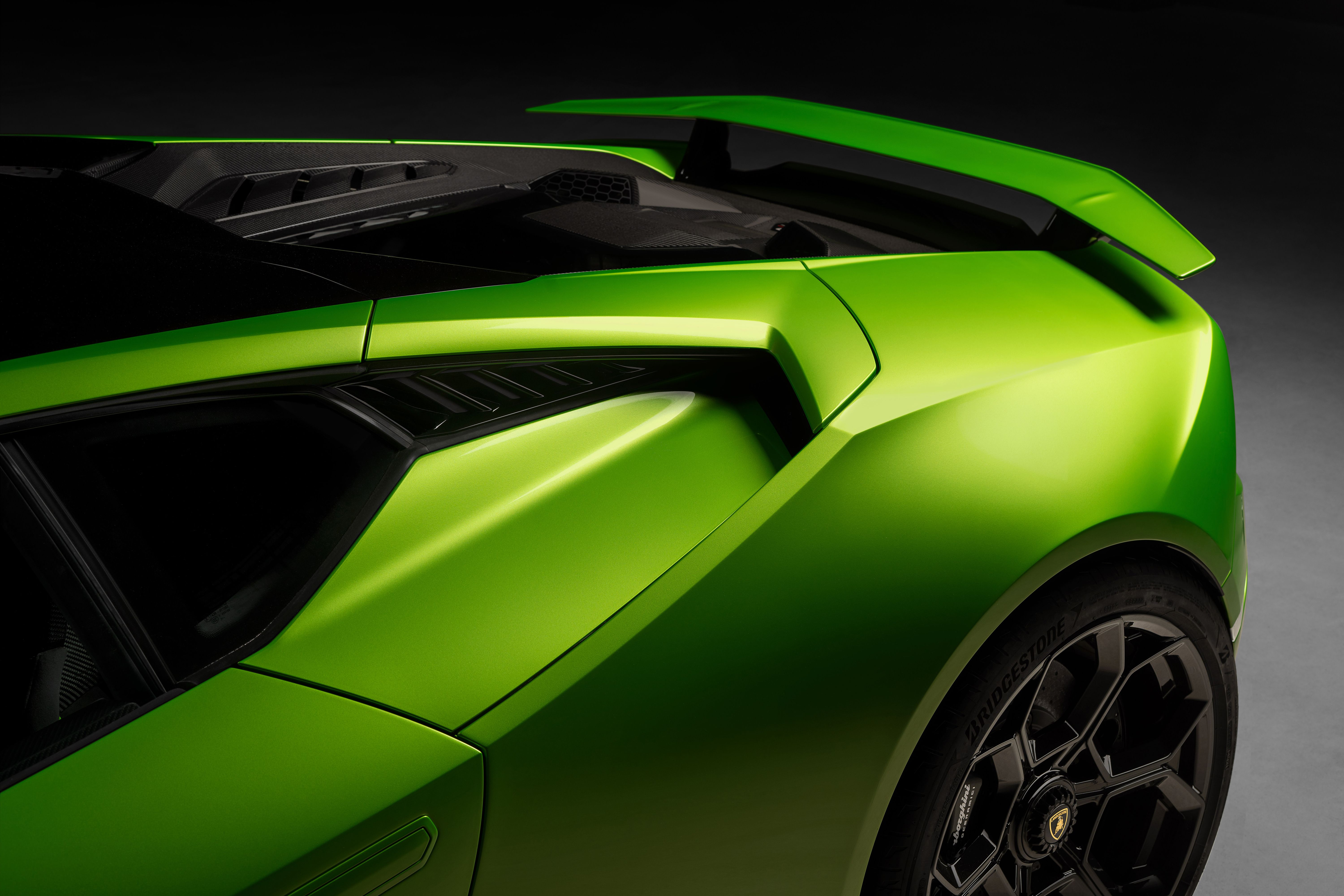 10 Things We Now Know About The Lamborghini Huracán Tecnica
