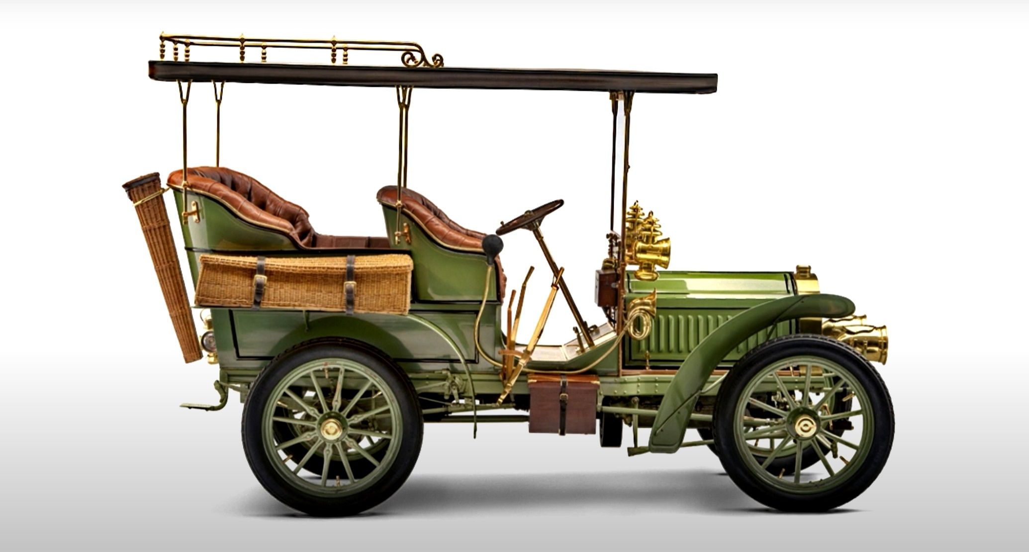 Automotive Pioneers: A Detailed Look At The 1904 Packard Model L