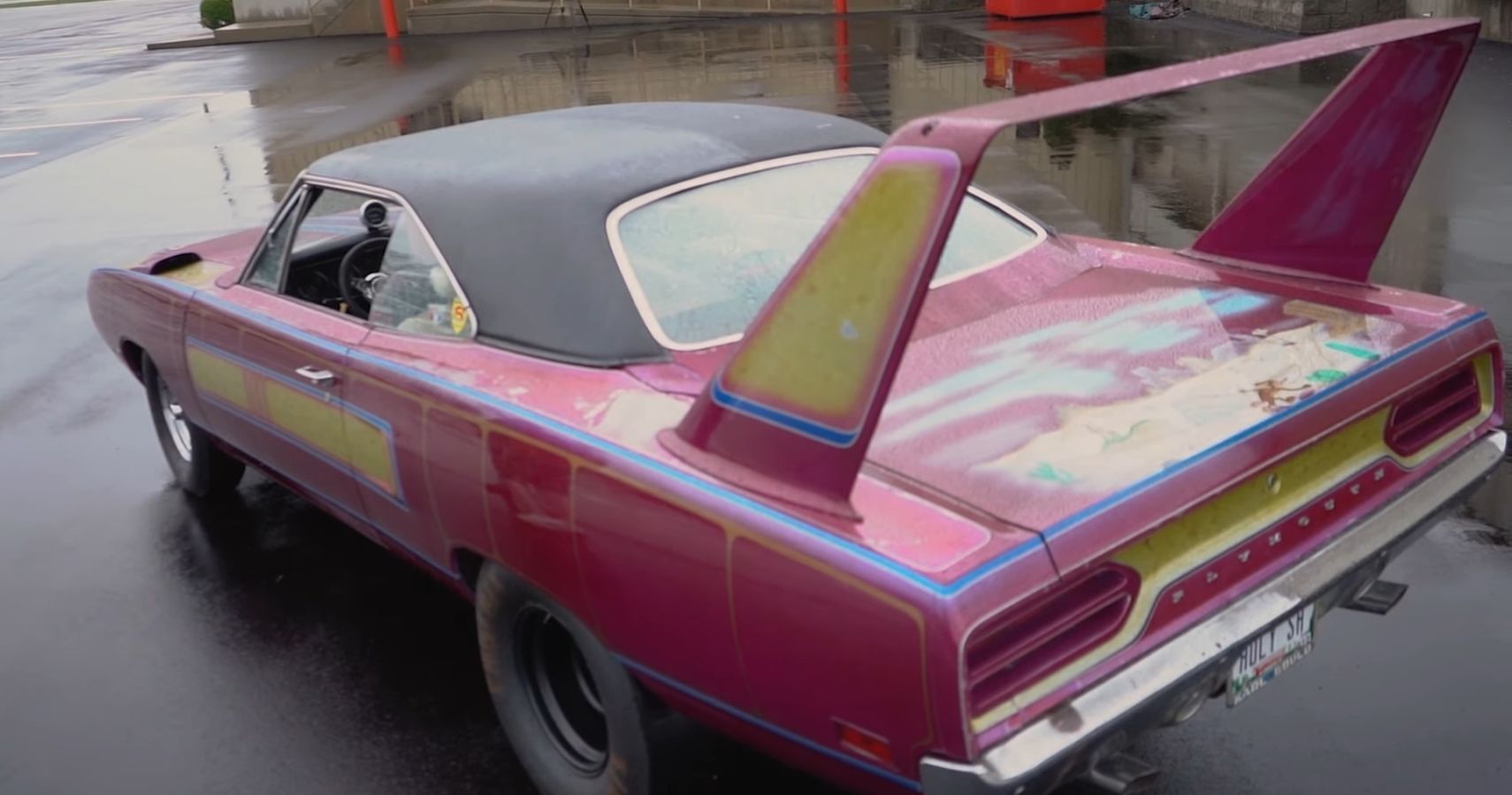 This Psychedelic Plymouth Superbird Is A Wild Child Of The '70s