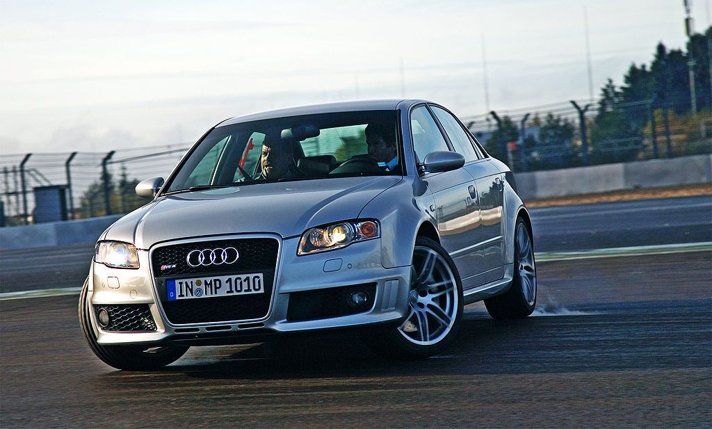 10 Best High-Performance V8 Engines Of All Time