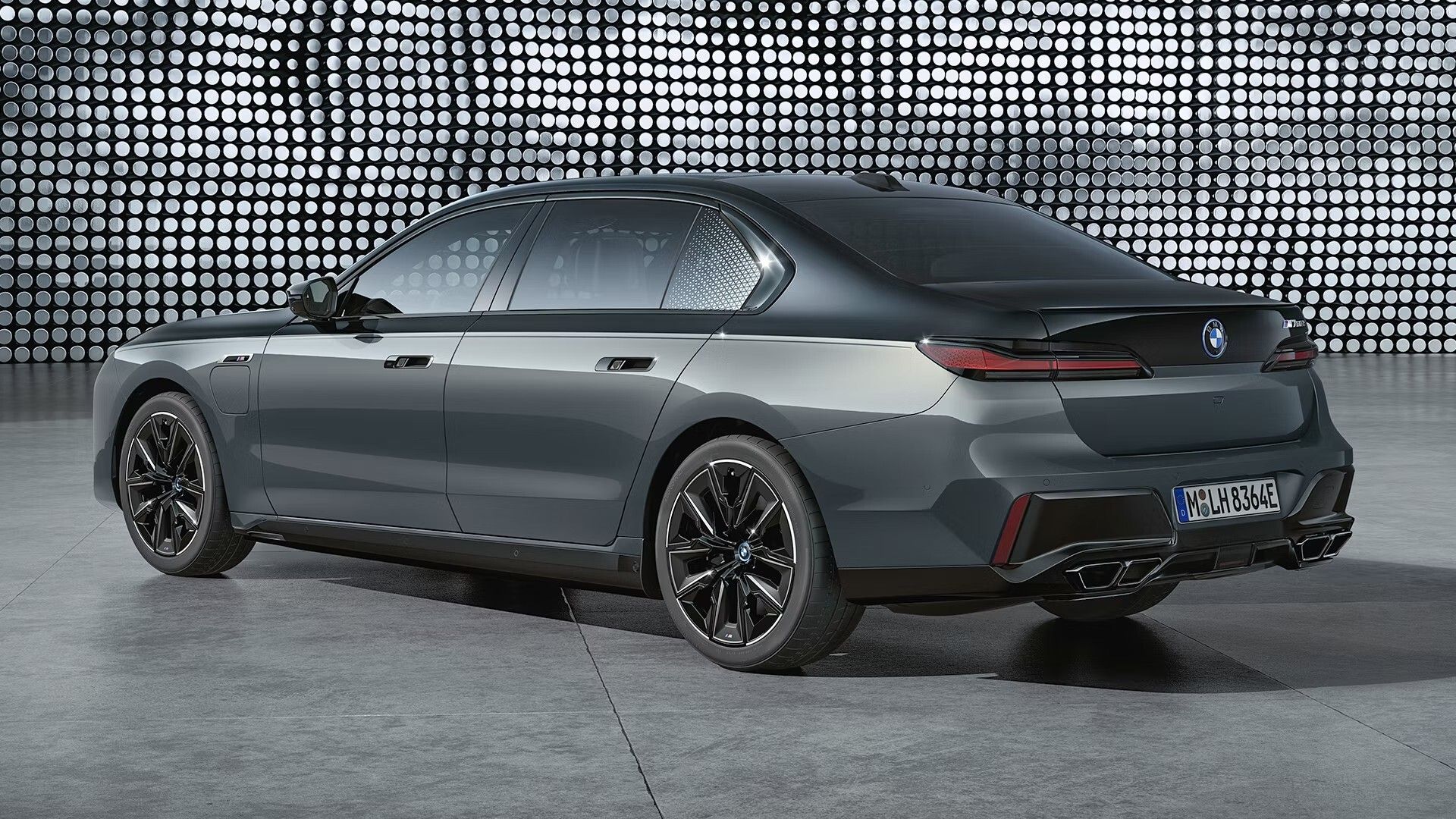 10 Exciting Things We Learned About The New BMW 7 Series