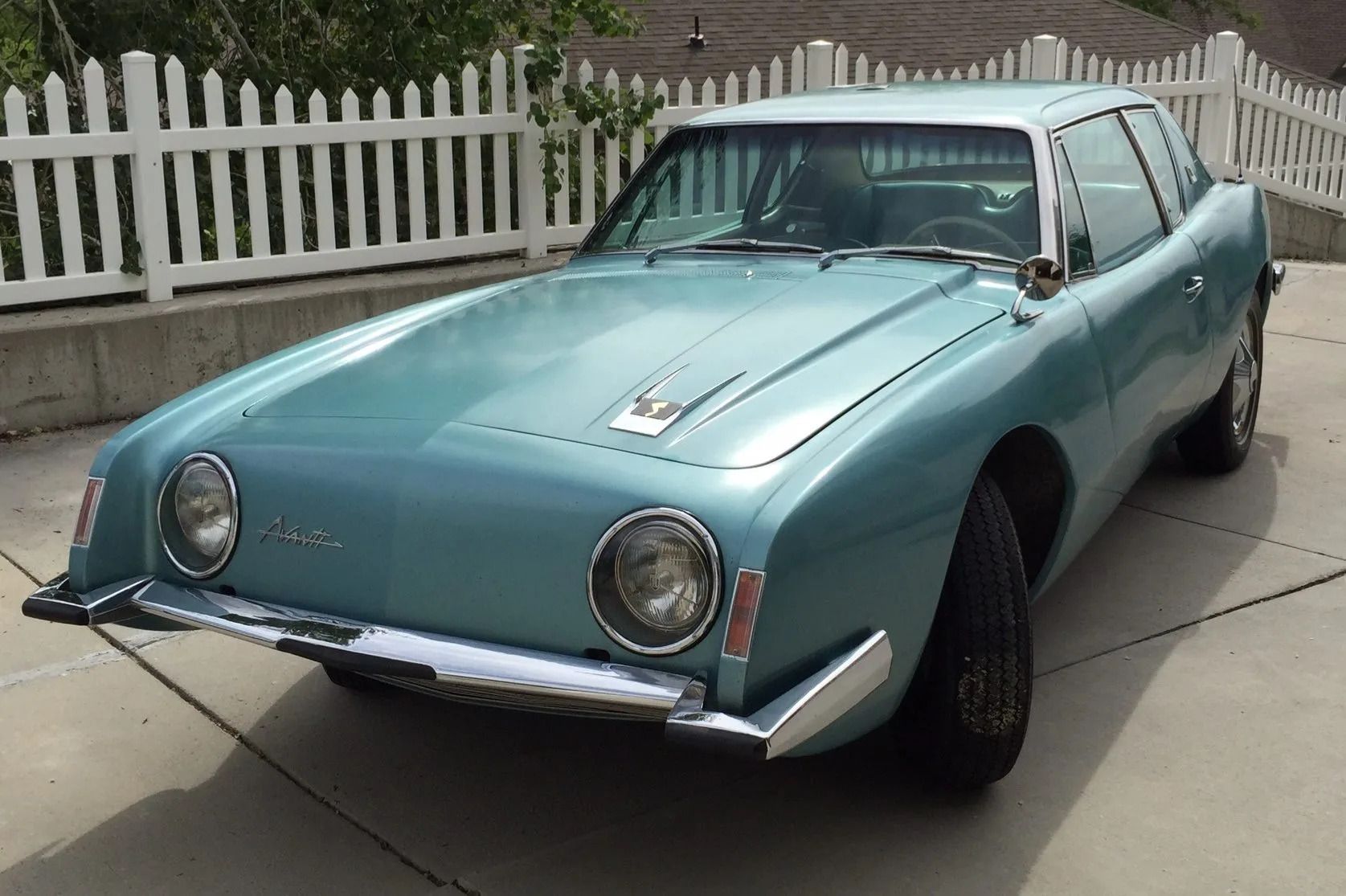 10 Things Everyone Forgot About The Studebaker Avanti