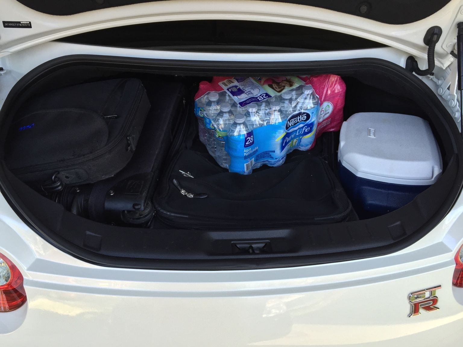 8 Reasons Why The Nissan R35 GT-R Is Awesome (2 Reasons Why We'd Never ...