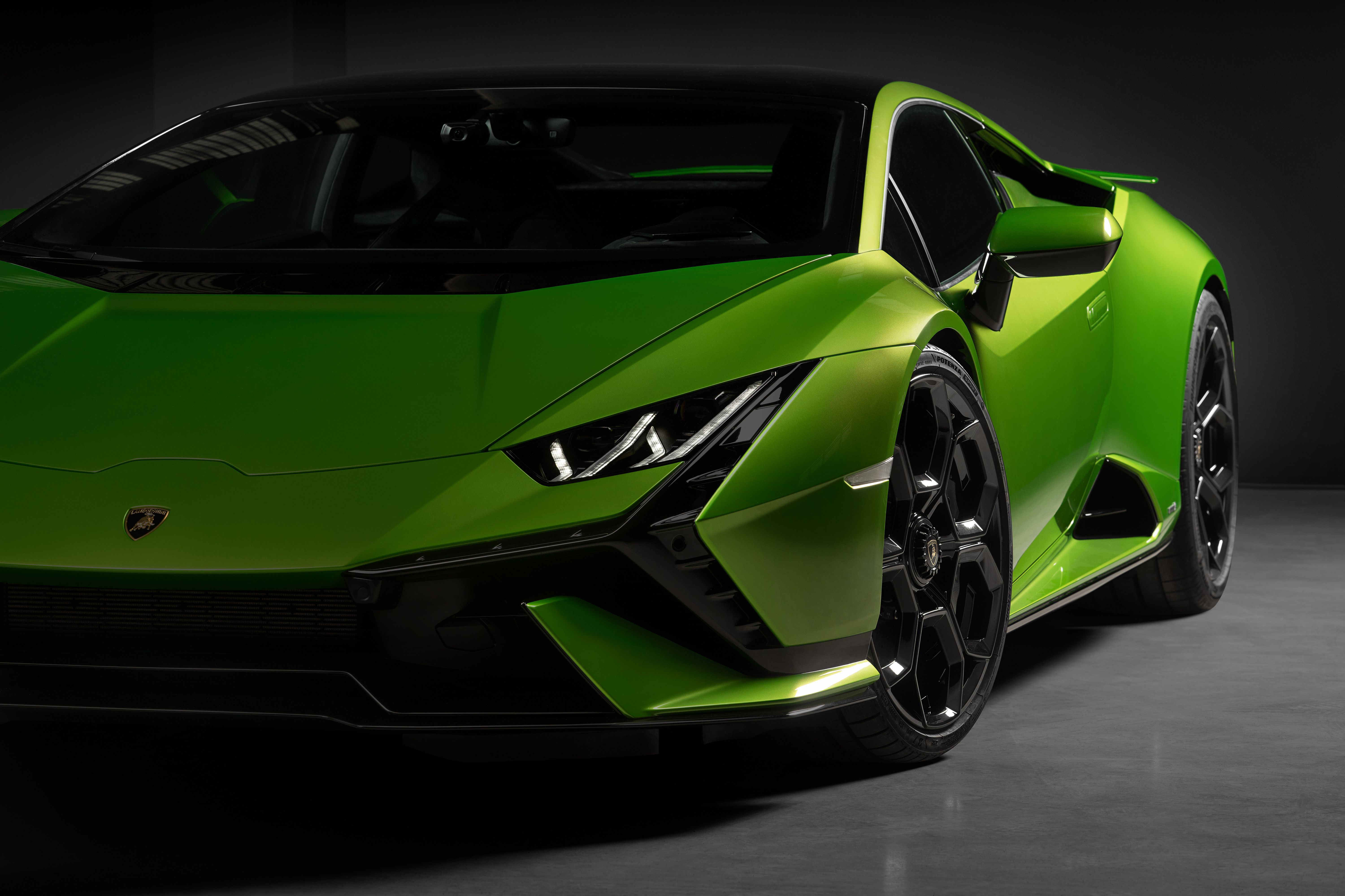 10 Things We Now Know About The Lamborghini Huracán Tecnica