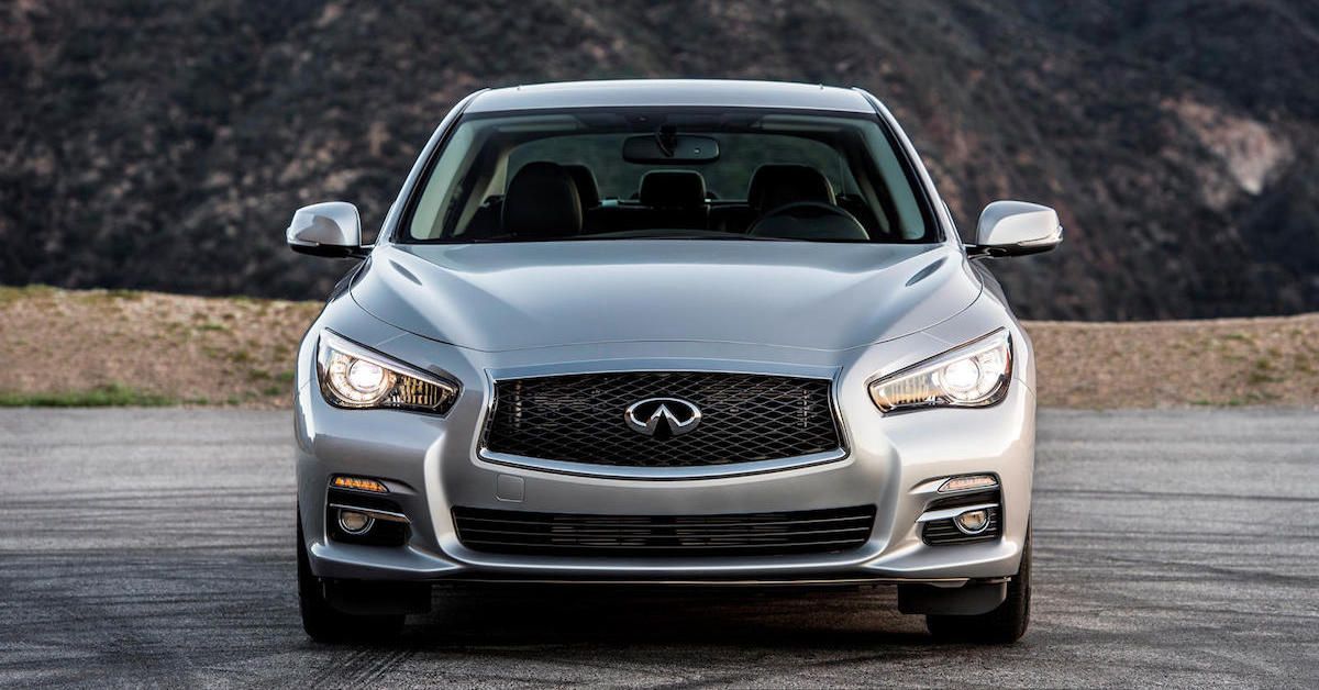 Why We Love The 2017 Infiniti Q50
