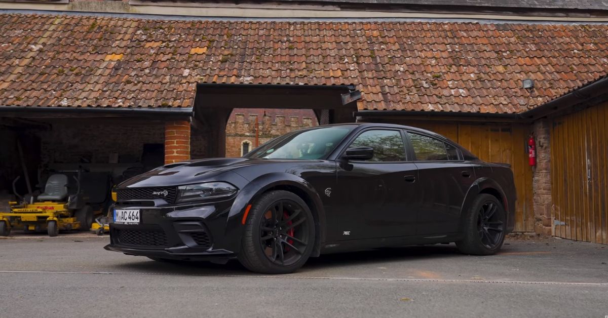 Richard Hammond's 700-HP Commuter Car: A Dodge Charger Hellcat