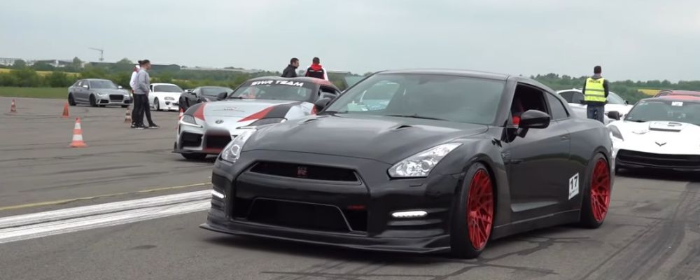830 HP Nissan GTR R35 Takes On 825 HP Audi RS6 Avant C8 At The Track