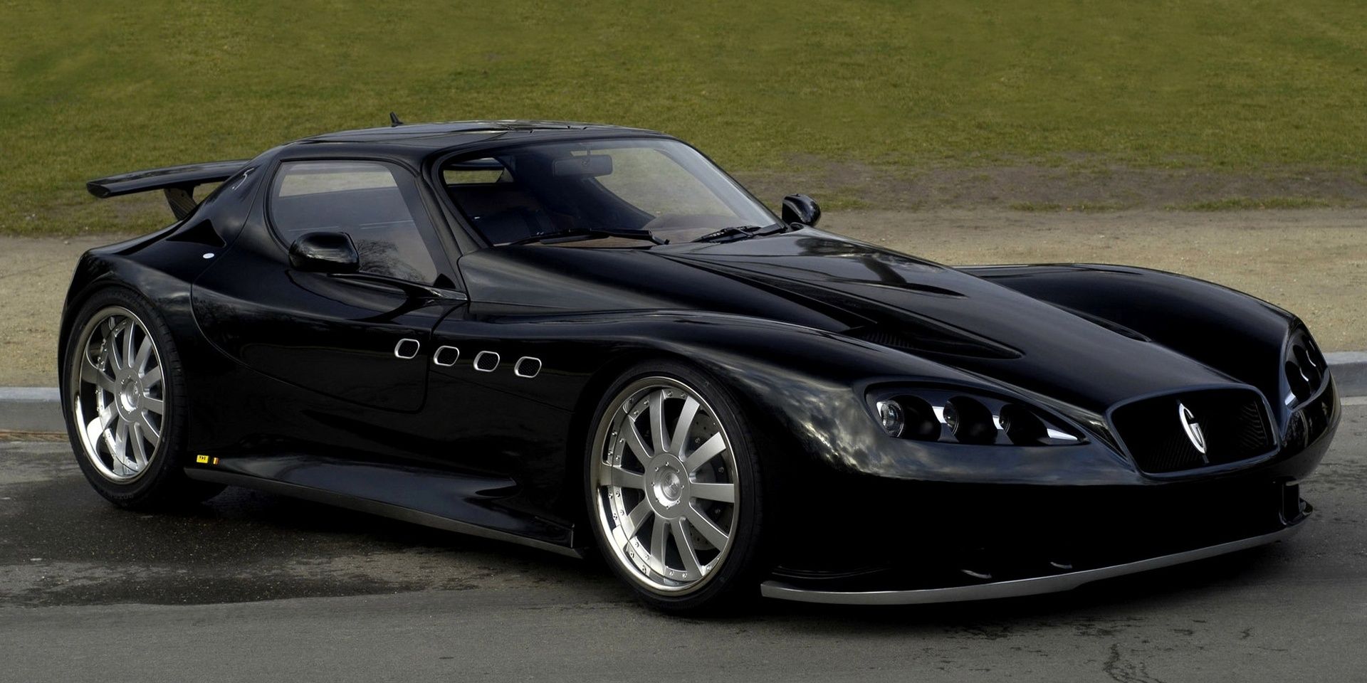 10 Low-Volume Sports Cars That Don’t Deserve To Be Forgotten