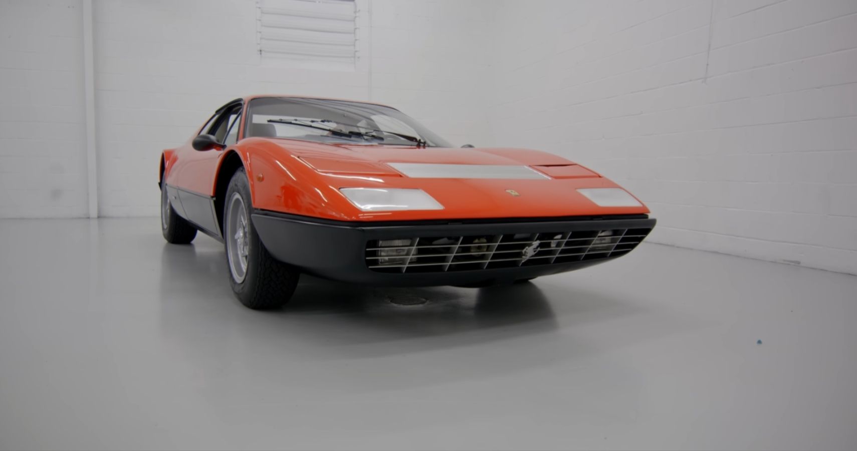 Can This Ferrari 365 GT4 Berlinetta Boxer Win A Platino Award?