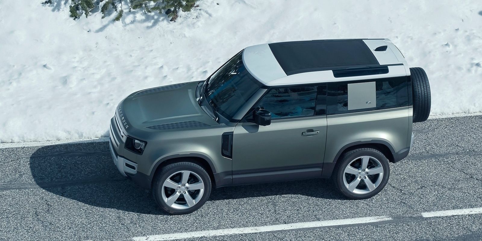 10 Coolest Features Of The 2023 Land Rover Defender